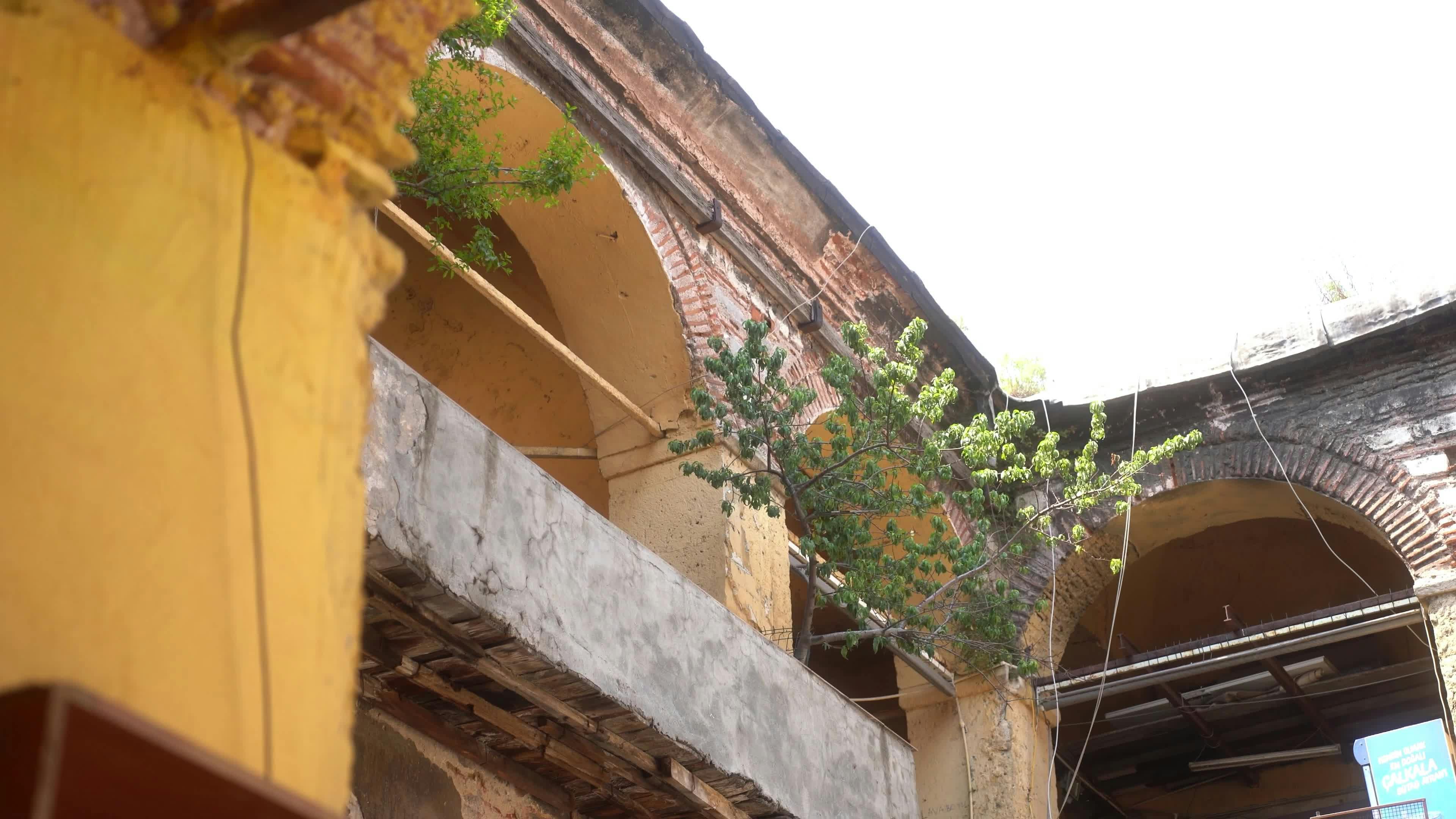 Sturdy Roof Videos, Download The BEST Free 4k Stock Video Footage ...