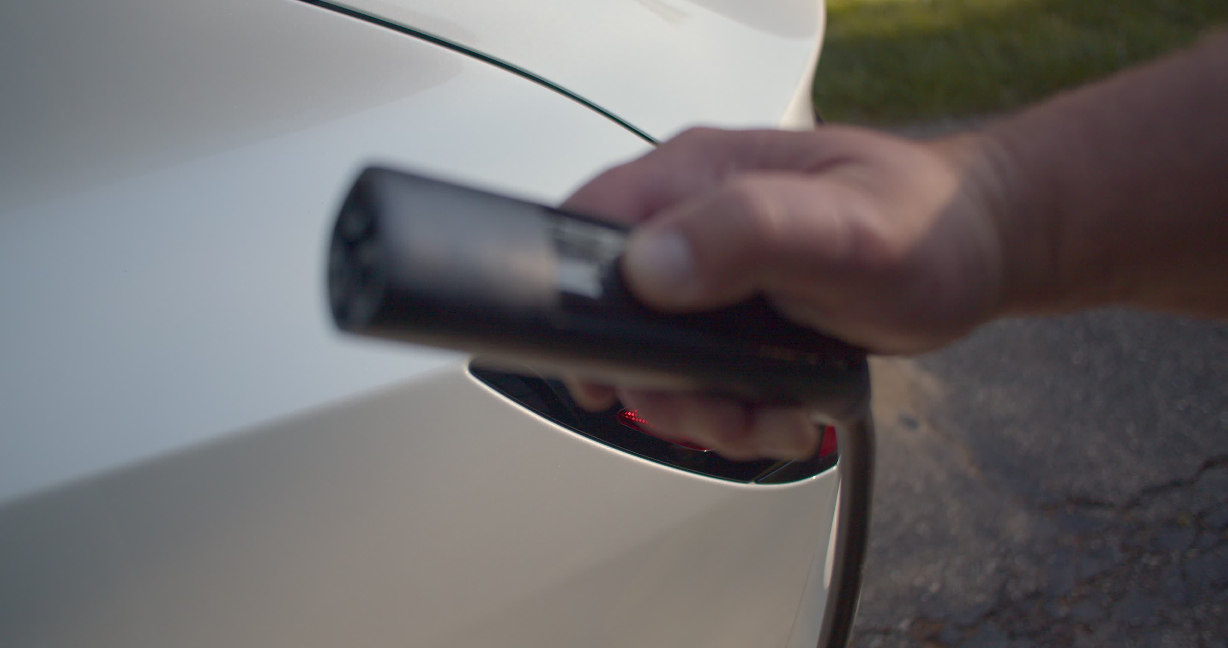 Plugin Car Videos, Download The BEST Free 4k Stock Video Footage ...