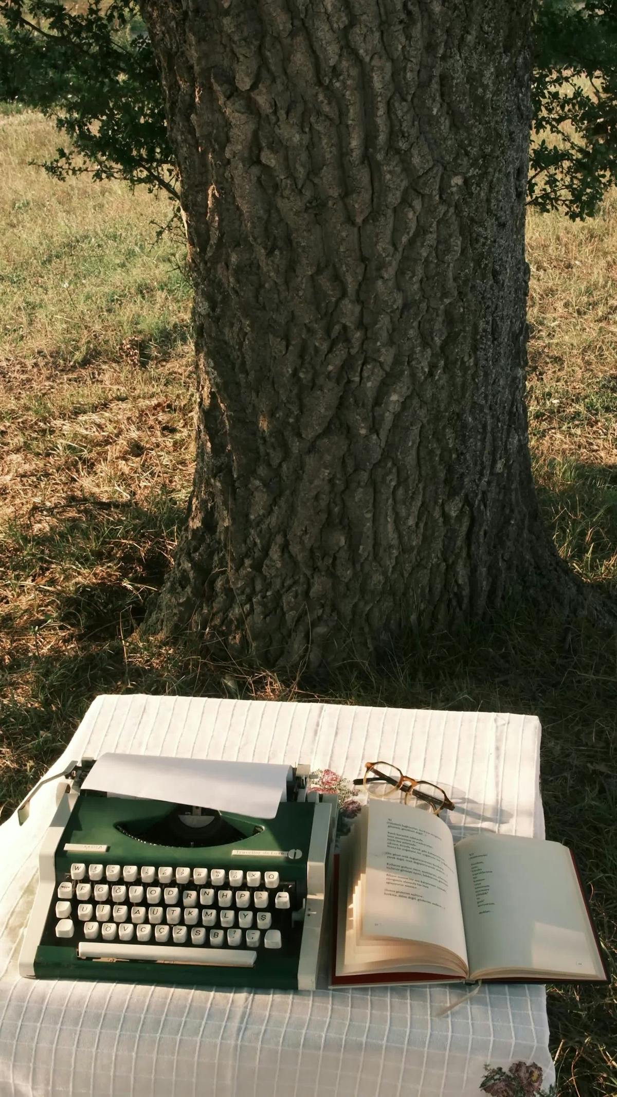 Landing Page Videos, Download The BEST Free 4k Stock Video Footage ...