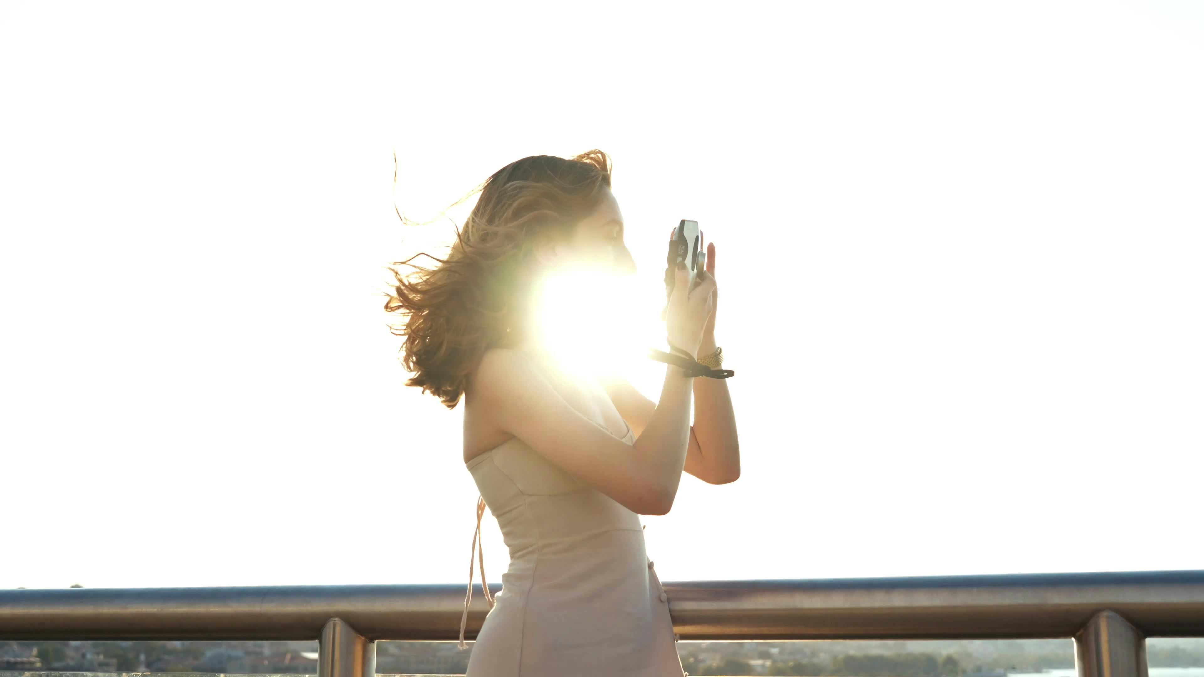 Vídeo profissional gratuito de ao ar livre, aquecido, artístico, beleza ...