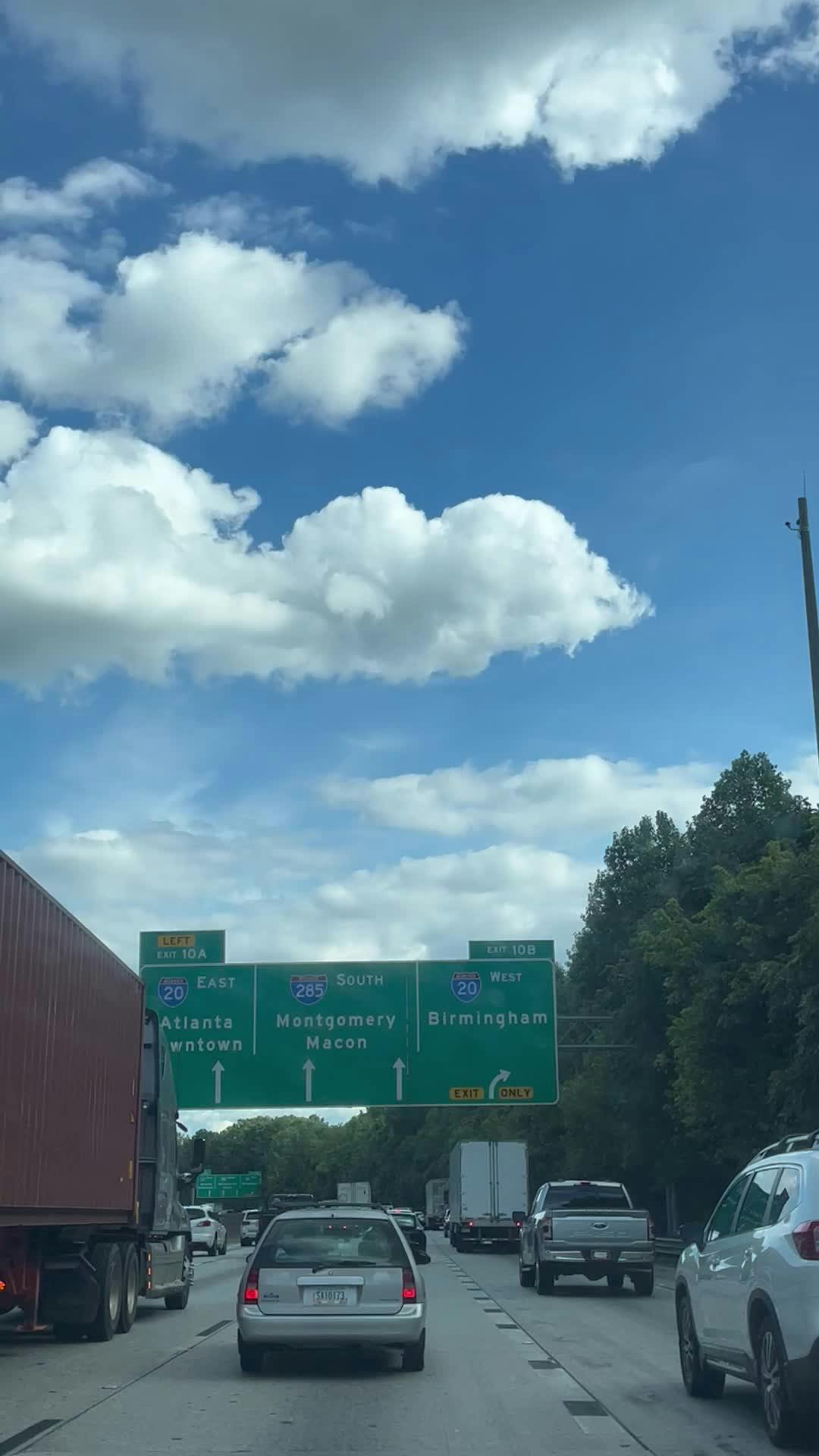 A highway sign that says southbound on interstate 85 Free Stock Video ...