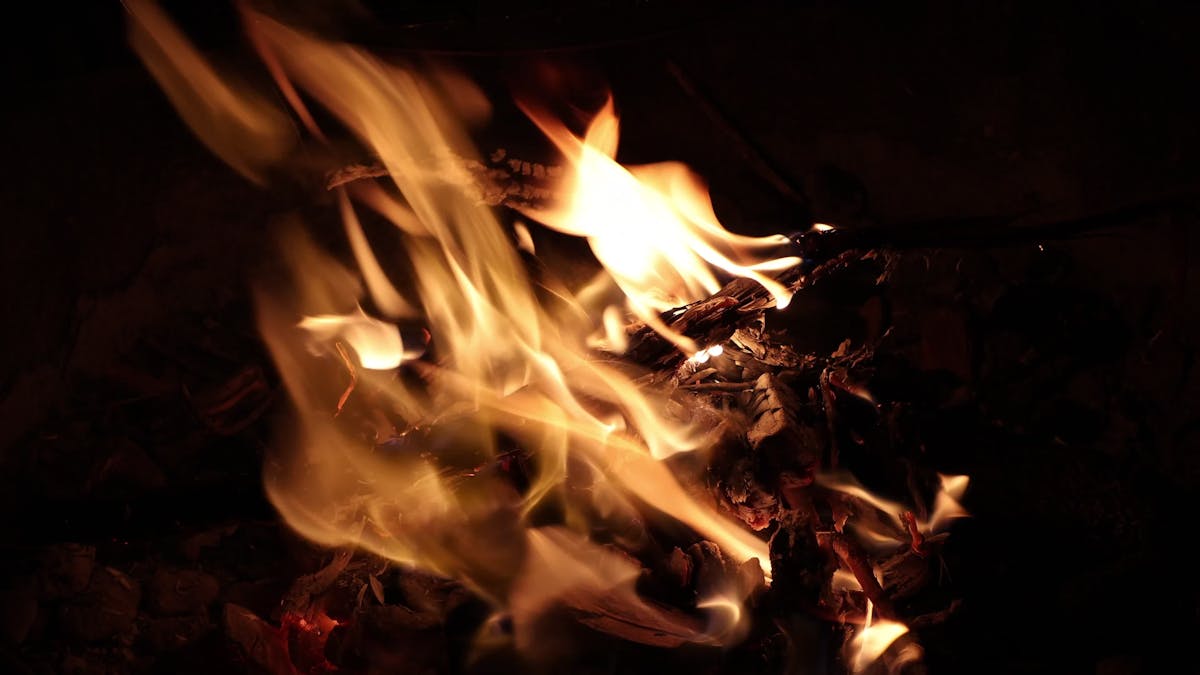 Fire Loop Videos, Download The BEST Free 4k Stock Video Footage & Fire ...