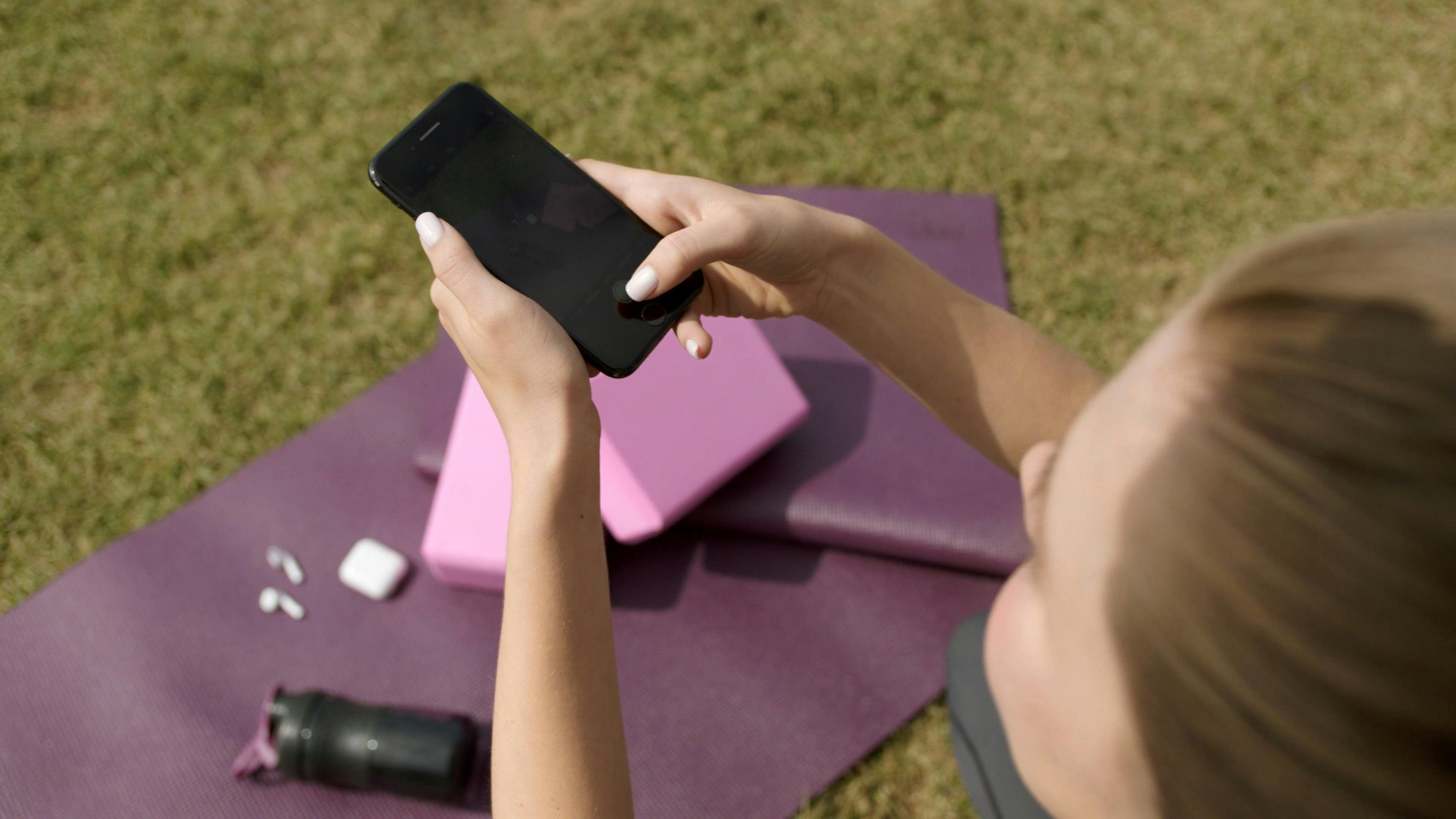 Taking A Picture Videos, Download The BEST Free 4k Stock Video Footage ...