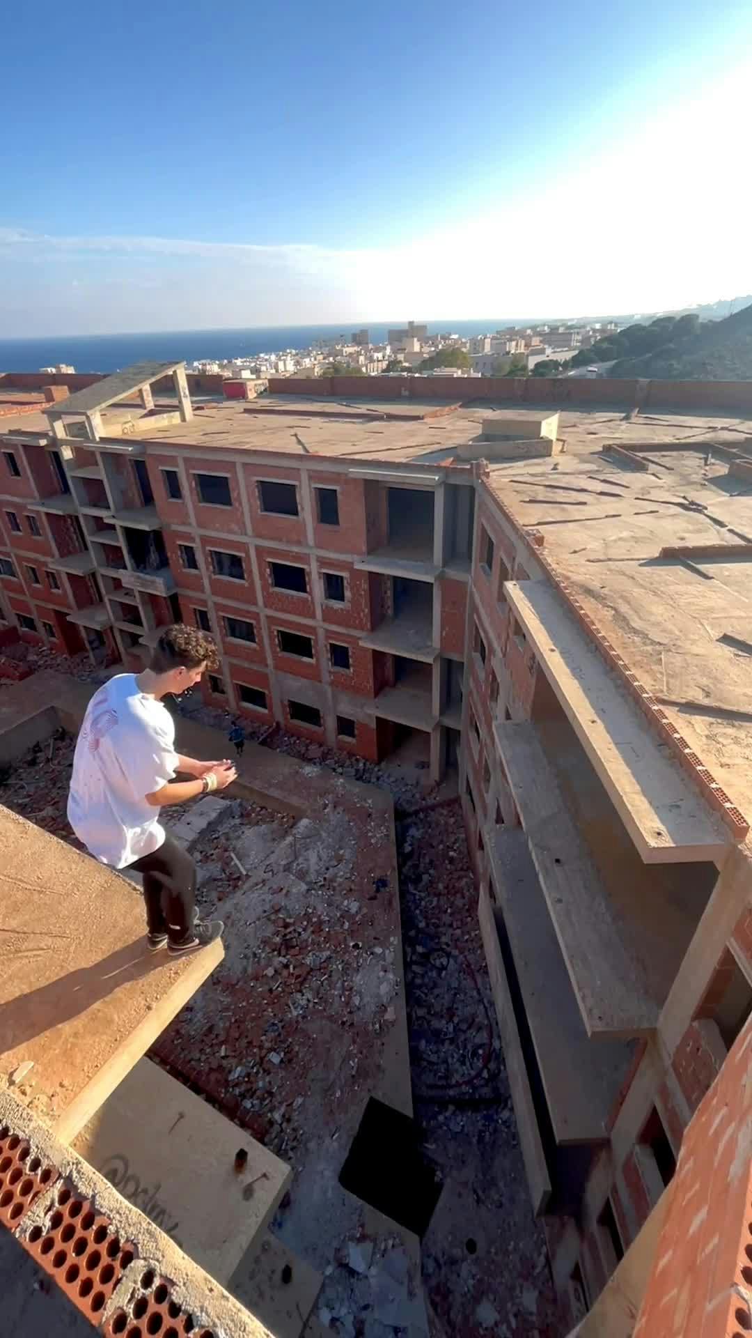 Site Daring Videos, Download The BEST Free 4k Stock Video Footage ...