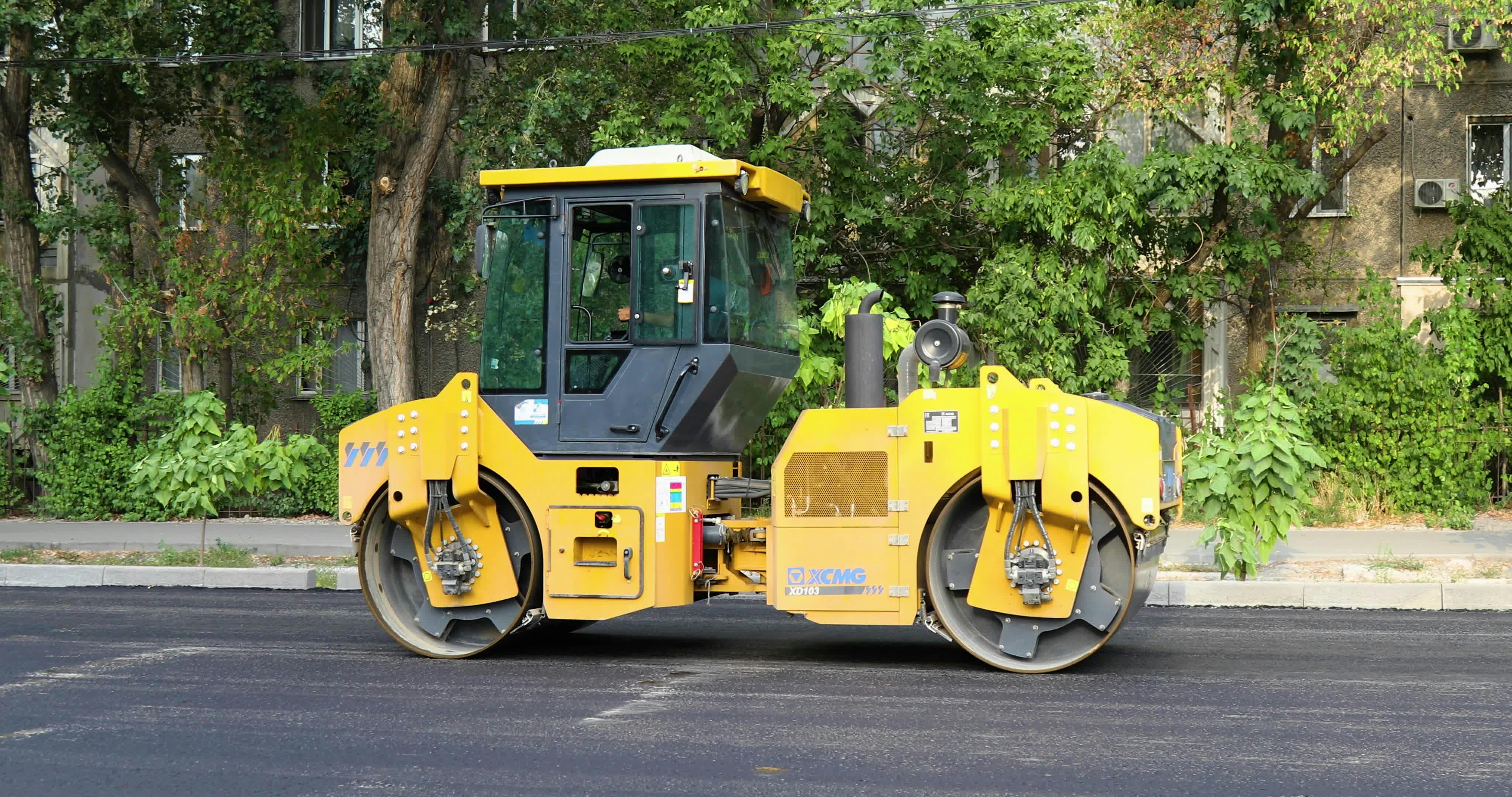 Vibratory Roller Videos, Download The BEST Free 4k Stock Video Footage ...