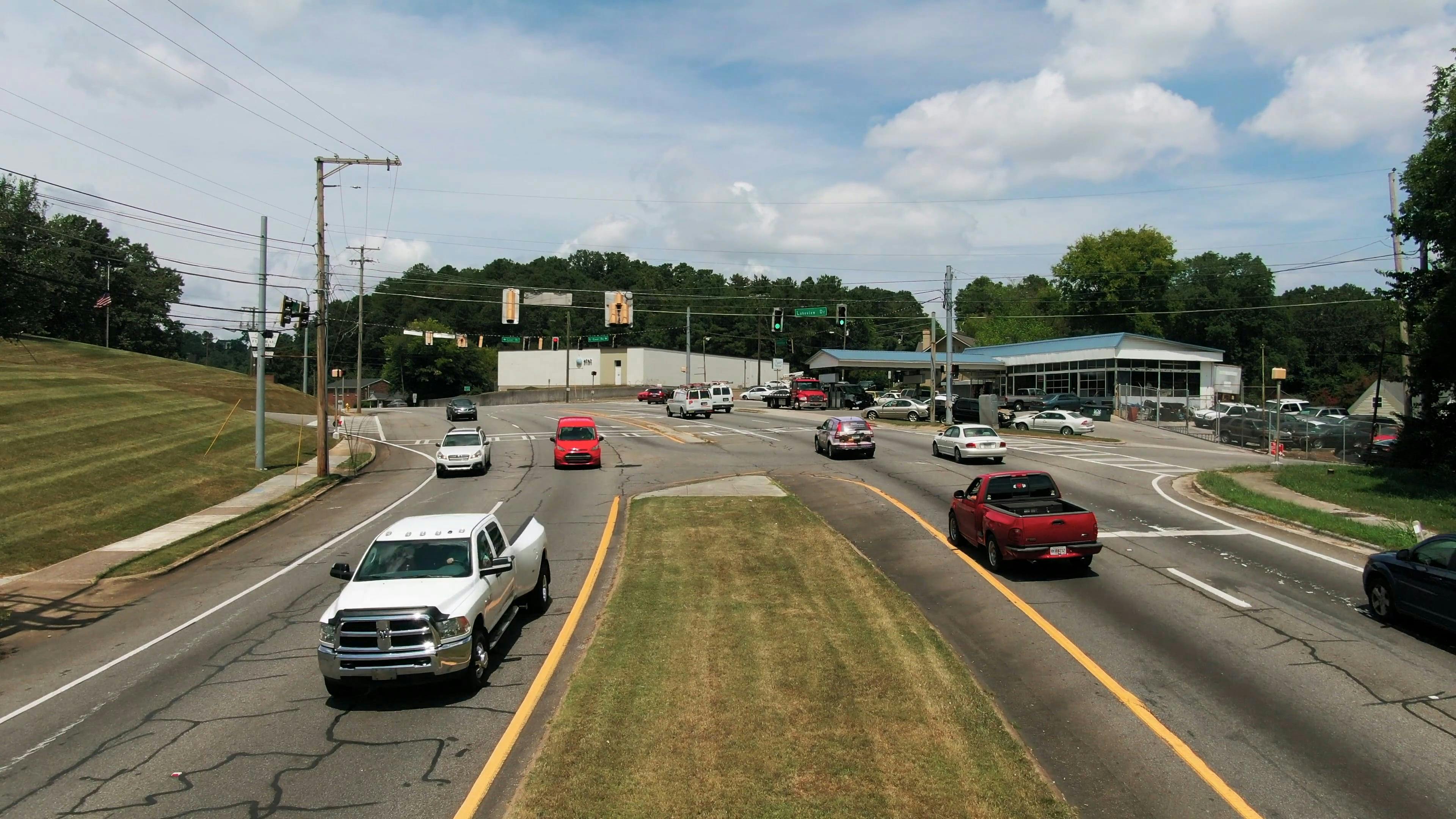 Traffic On An Intersecting Roads · Free Stock Video