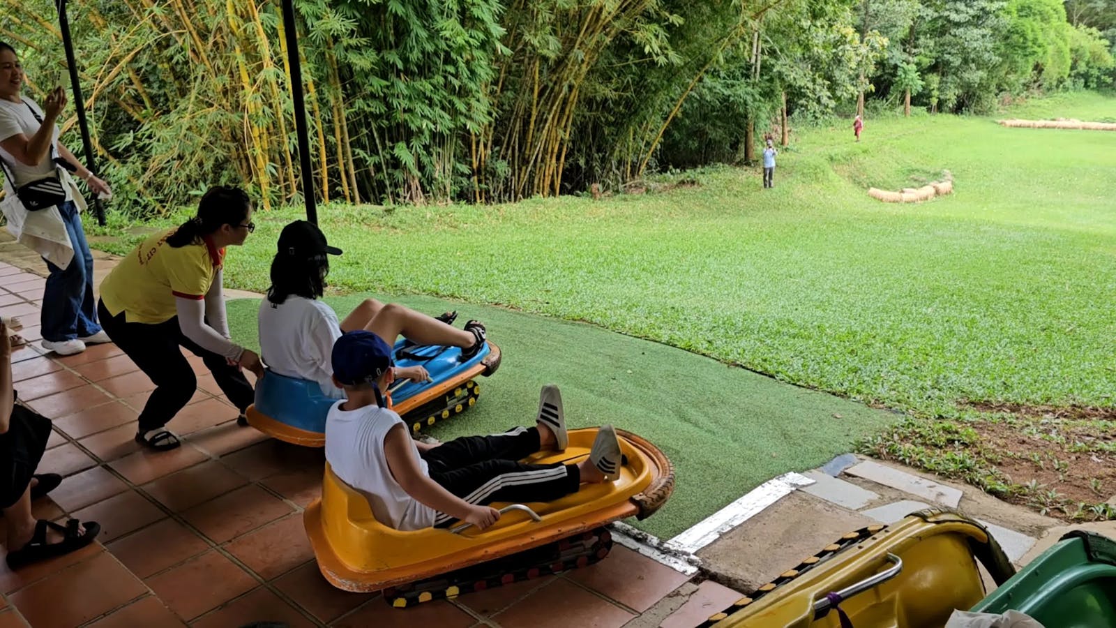 Playing Video Games Videos, Download The BEST Free 4k Stock Video ...