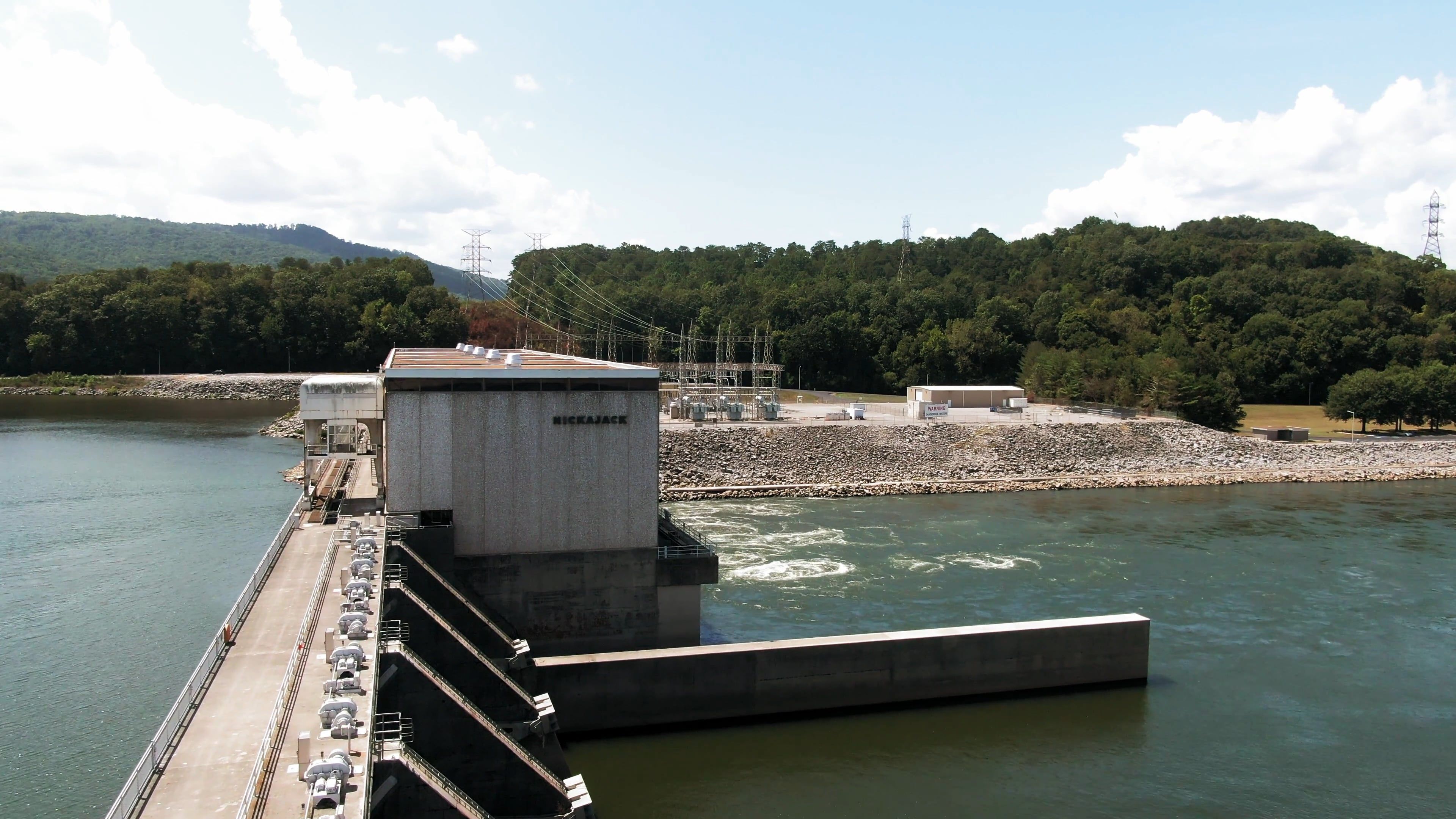 A Hydroelectric Dam Built In Tennessee River · Free Stock Video