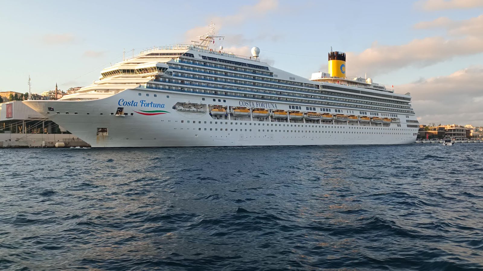 Cruise Crew Videos, Download The BEST Free 4k Stock Video Footage ...