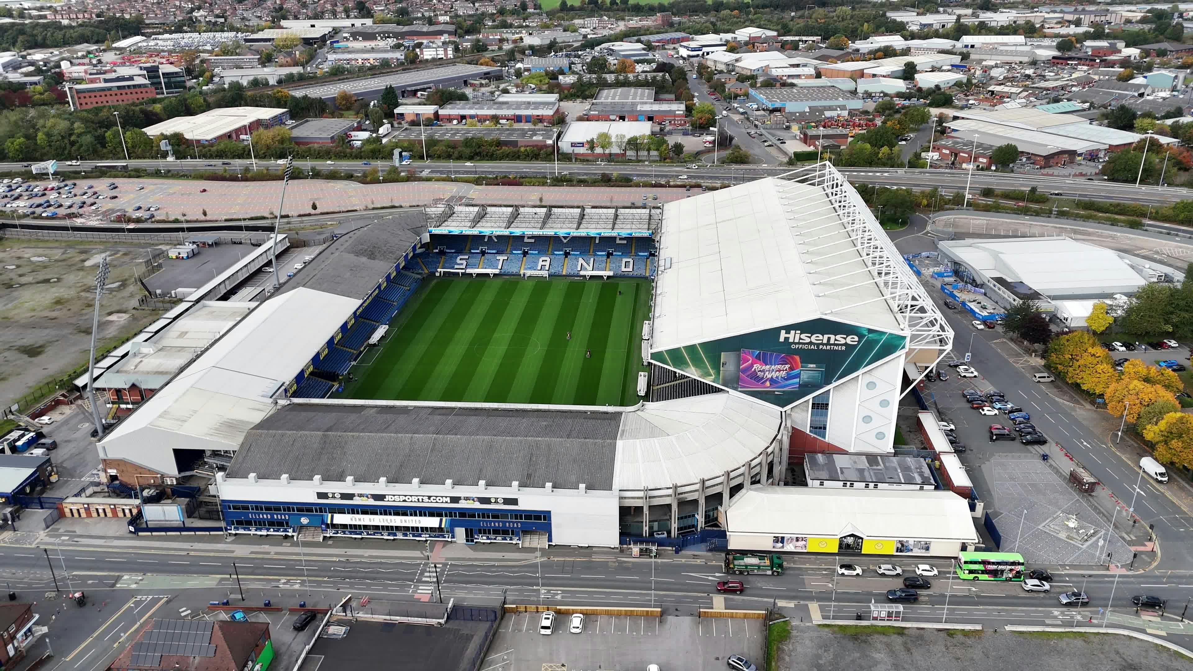 Vista Aérea Del Estadio Elland Road, Leeds · Vídeo de stock gratuito