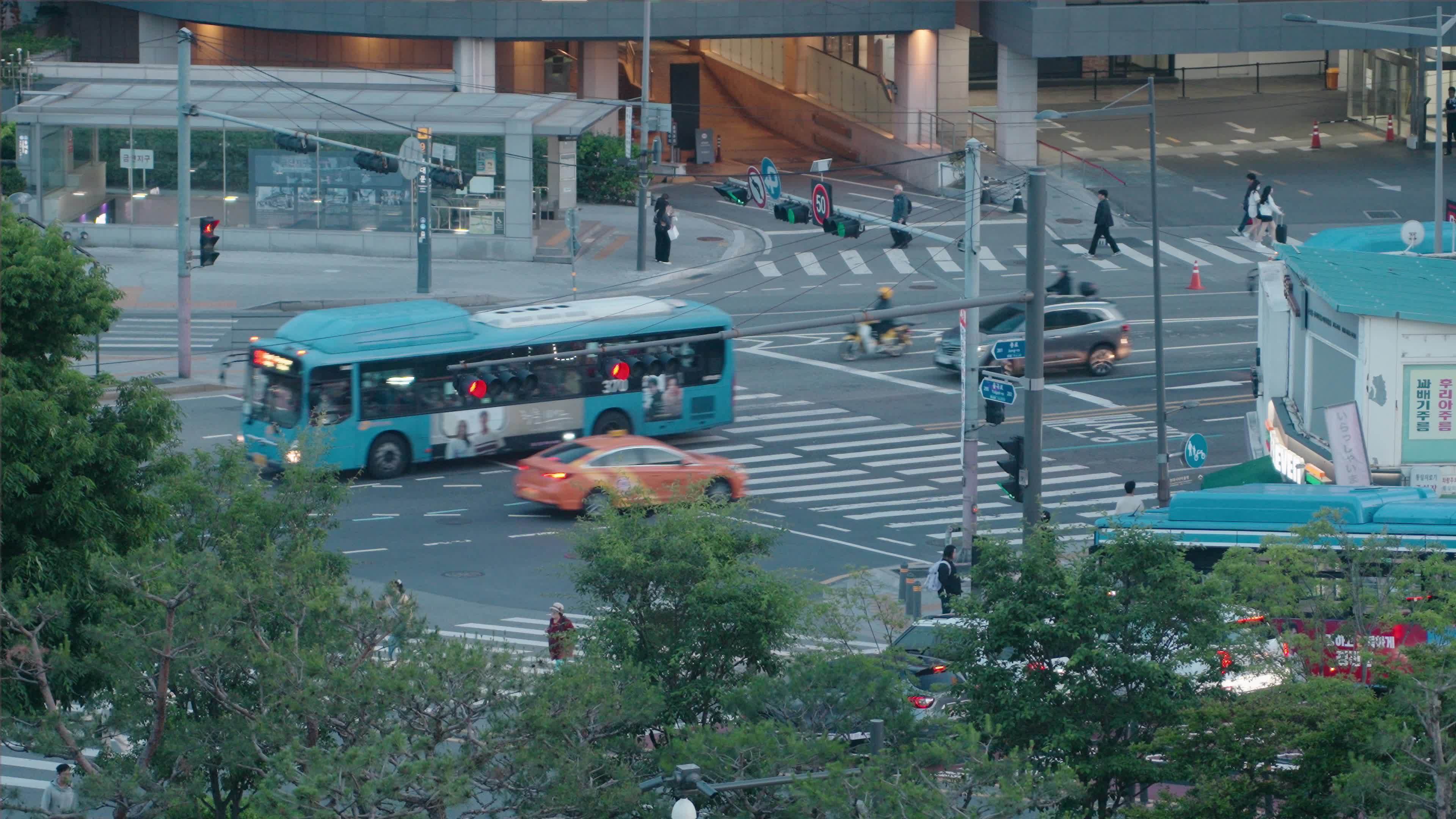 Bustling City Intersection at Twilight Free Stock Video Footage ...