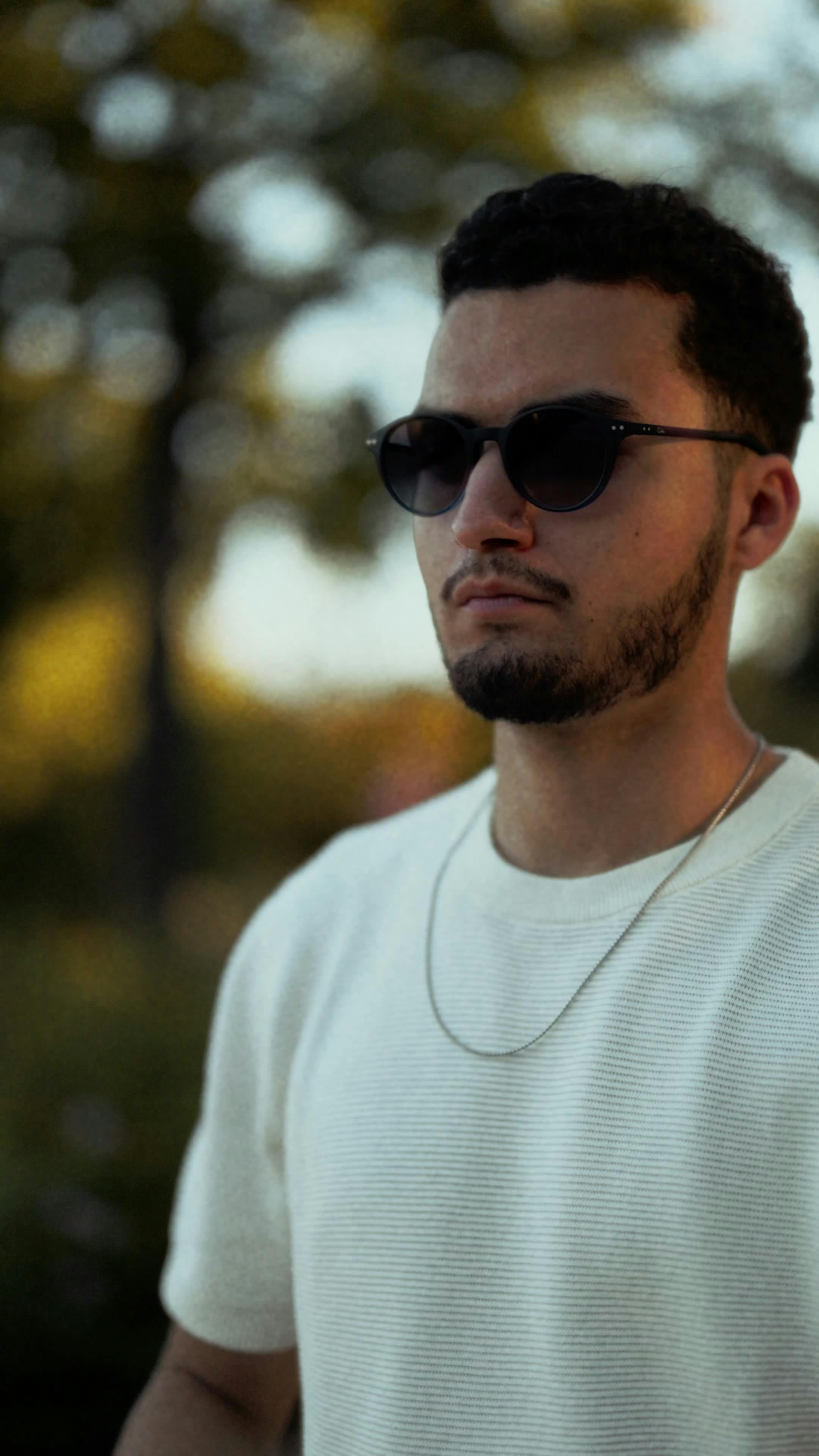 Meta Trend Videos, Download The BEST Free 4k Stock Video Footage & Meta ...