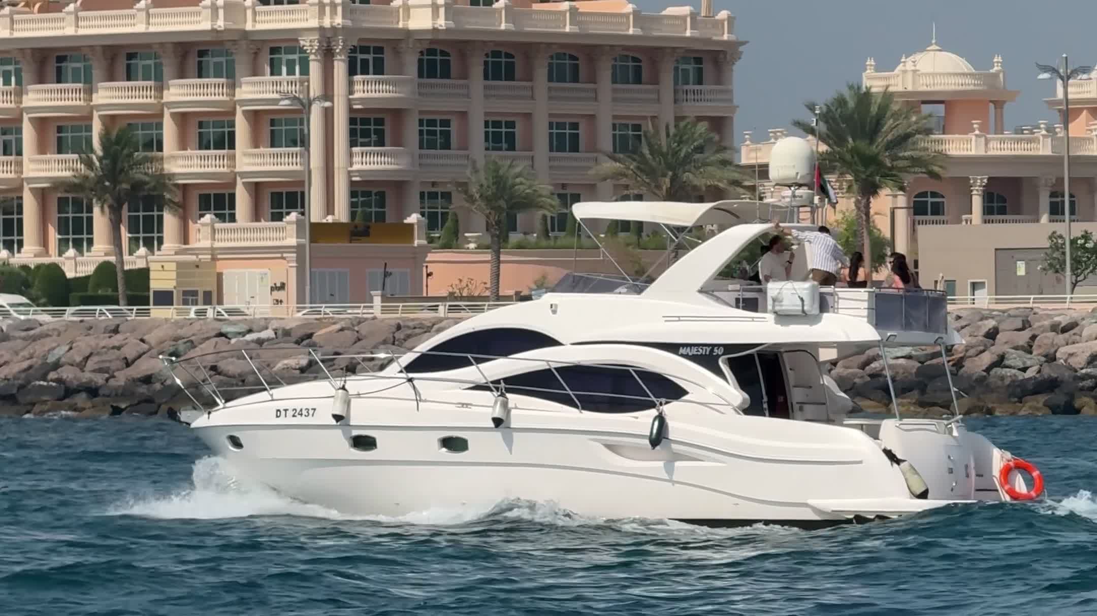 Yacht On Water Videos, Download The BEST Free 4k Stock Video Footage ...