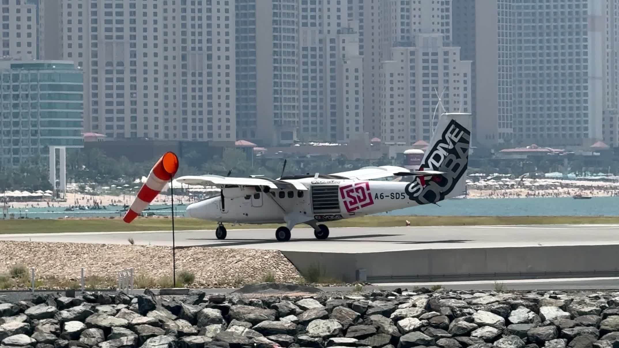 Skydive Dubai Videos, Download The BEST Free 4k Stock Video Footage ...