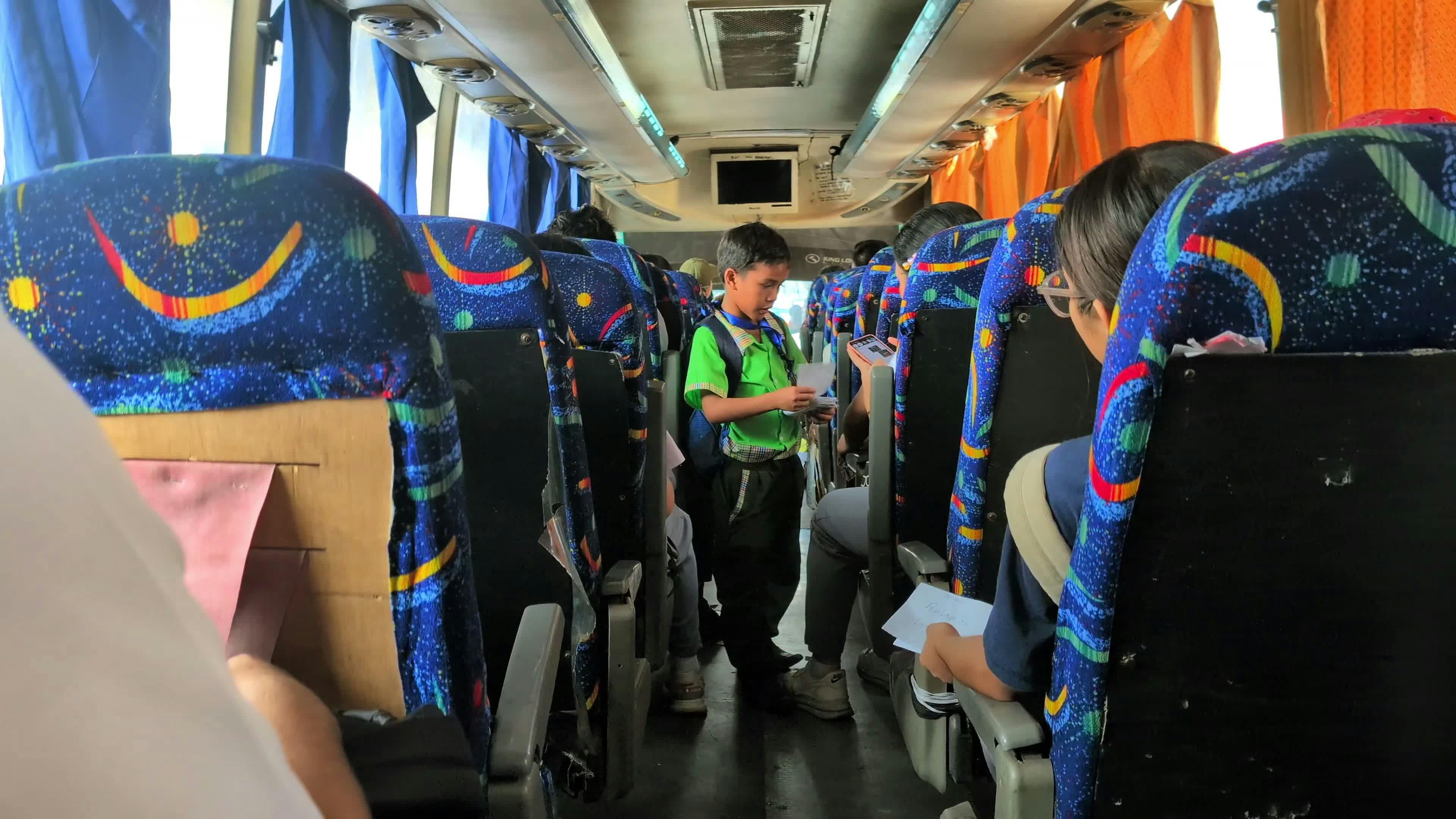 People Riding Bus Free Stock Video Footage, Royalty-Free 4K & HD Video Clip