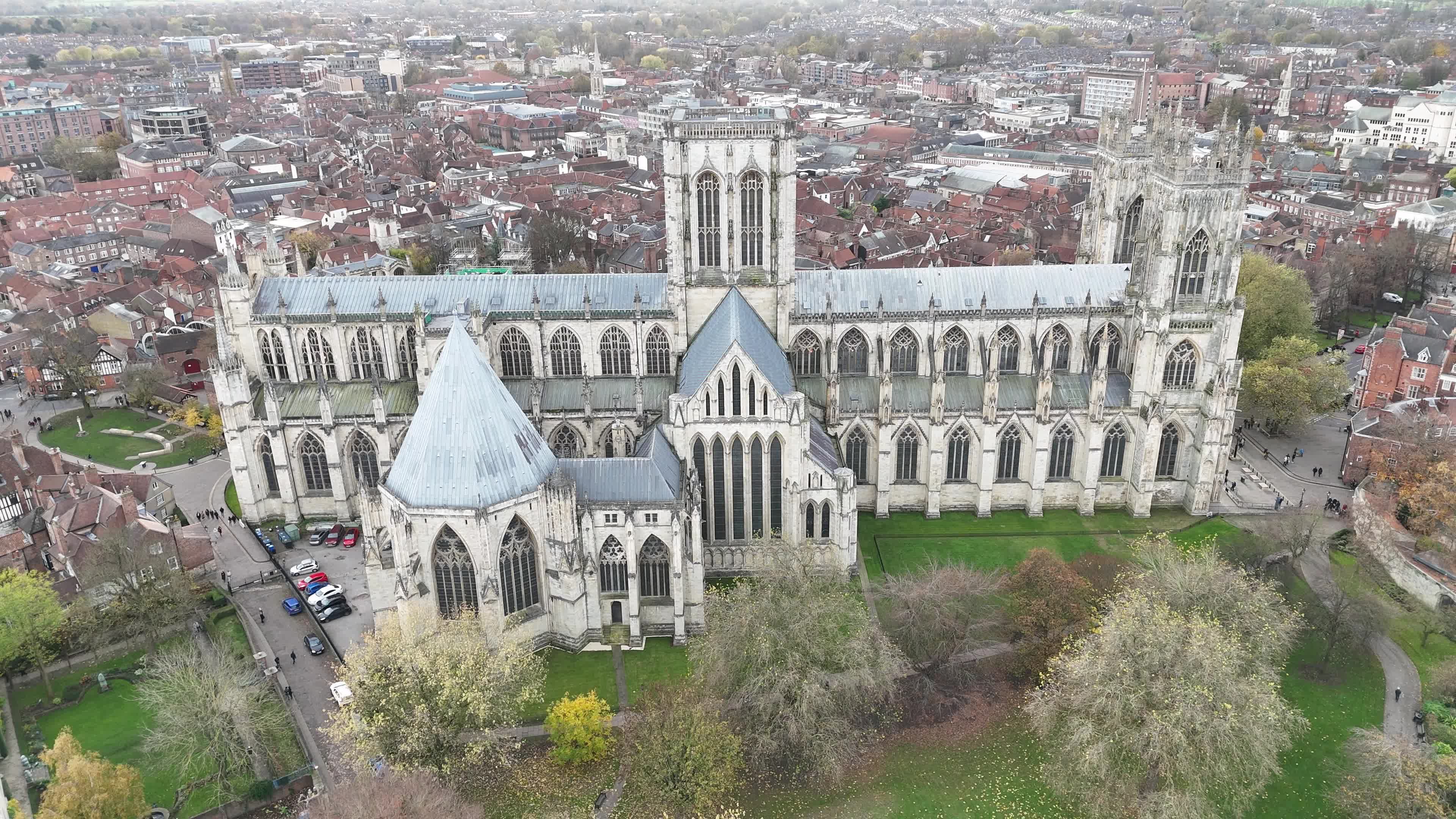 Vista Aérea De La Histórica Catedral De York Minster · Vídeo de stock ...
