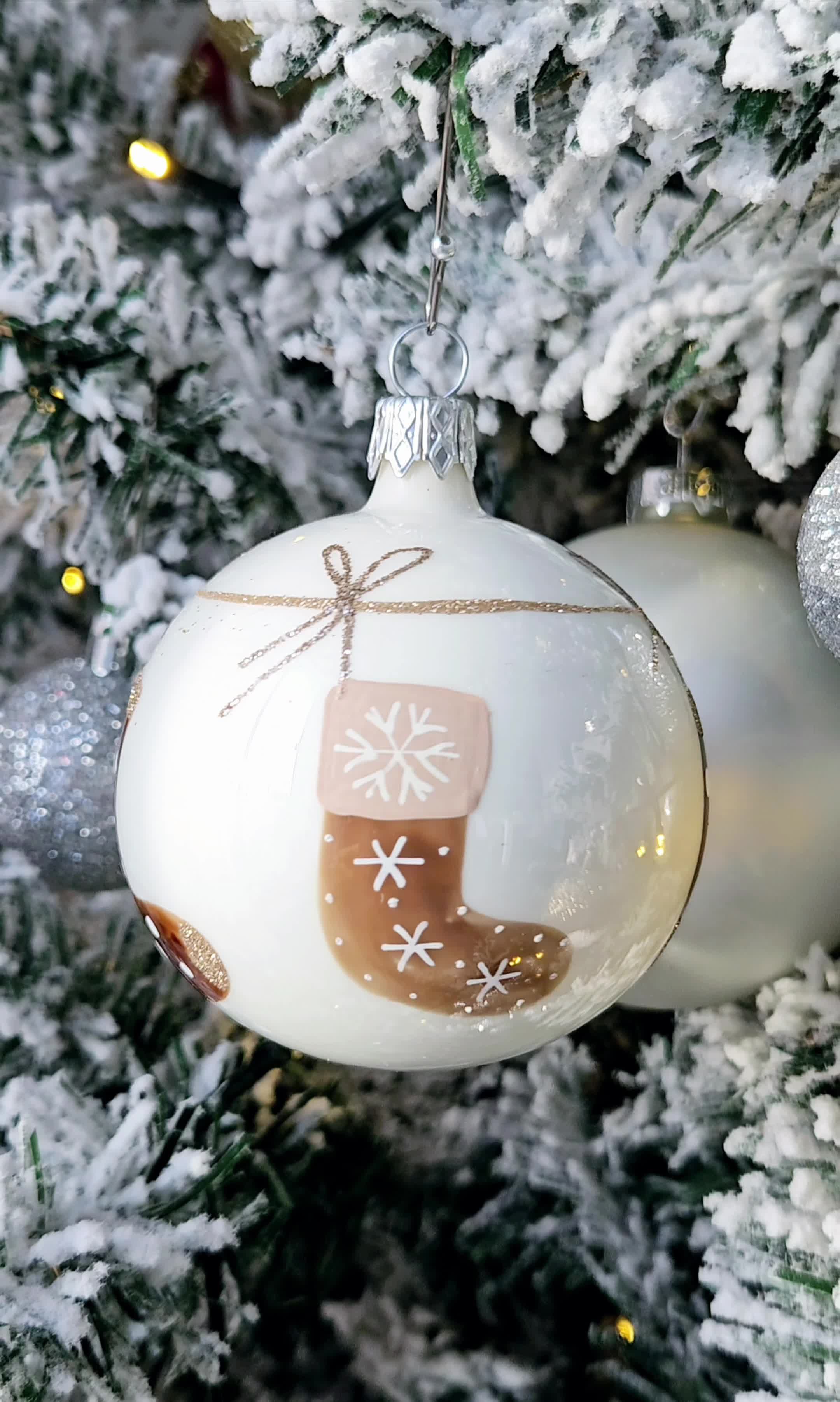 Christmas Decoration Videos, Download The BEST Free 4k Stock Video ...