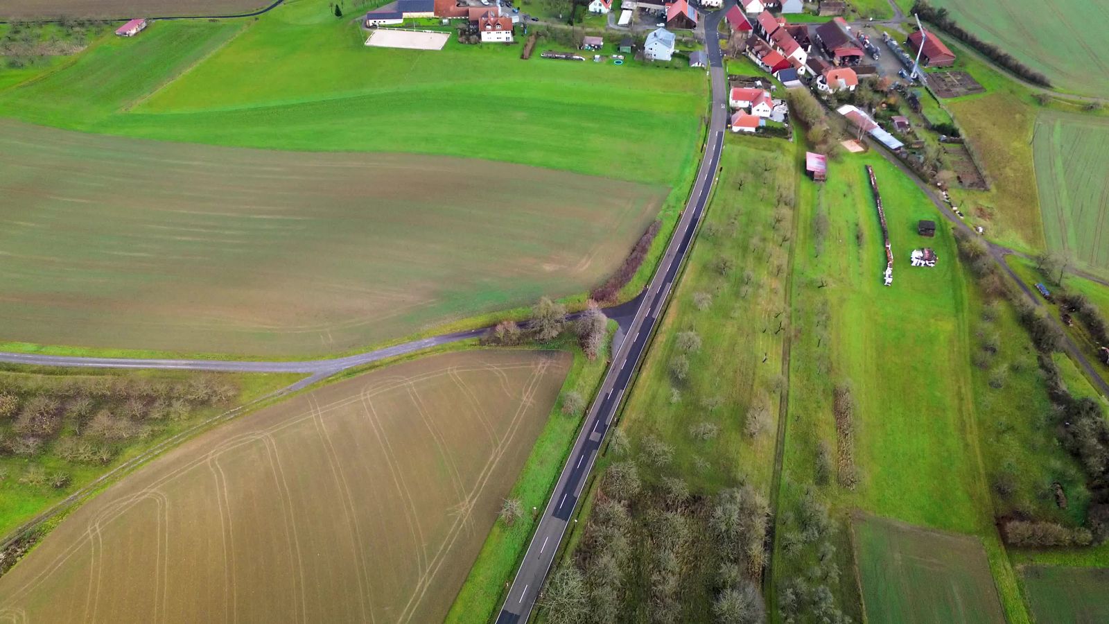 Overhead Drone Shot Of Empty Land Videos, Download The BEST Free 4k ...
