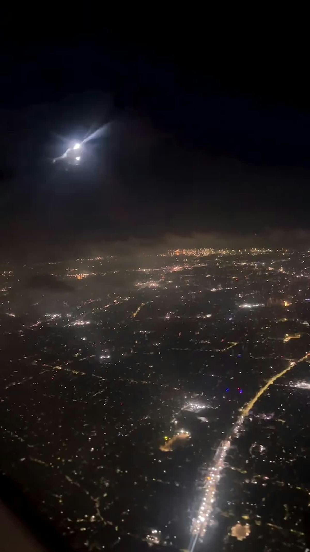 Airplane Night Videos, Download The BEST Free 4k Stock Video Footage ...