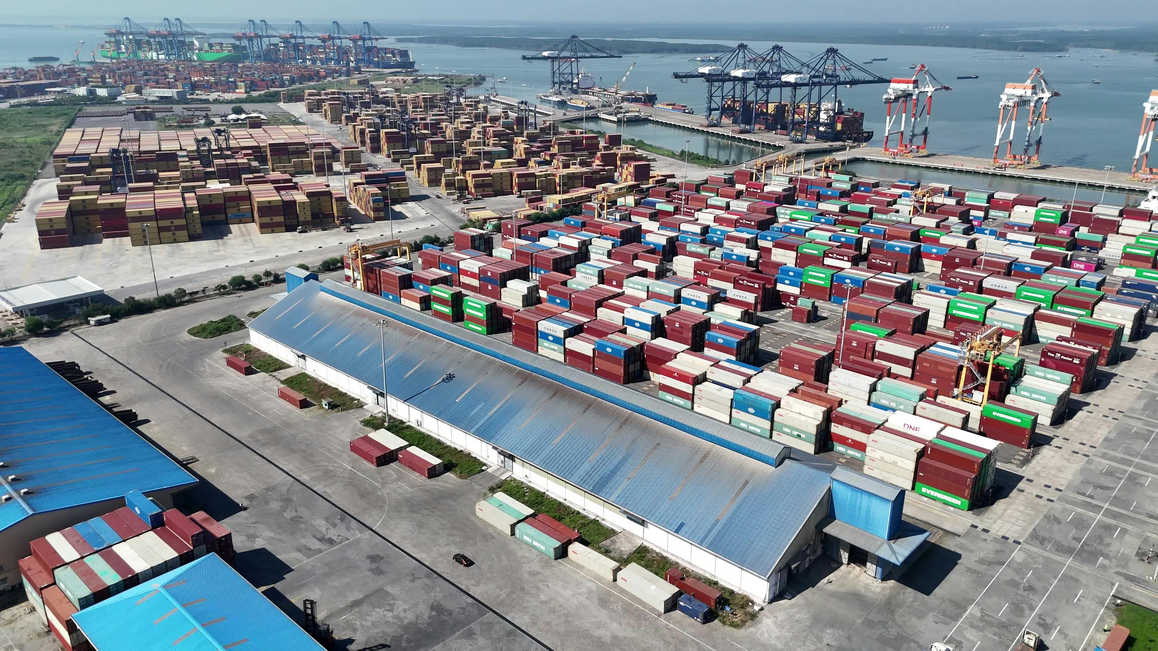 Freight Yards Videos, Download The BEST Free 4k Stock Video Footage & Freight Yards HD Video Clips