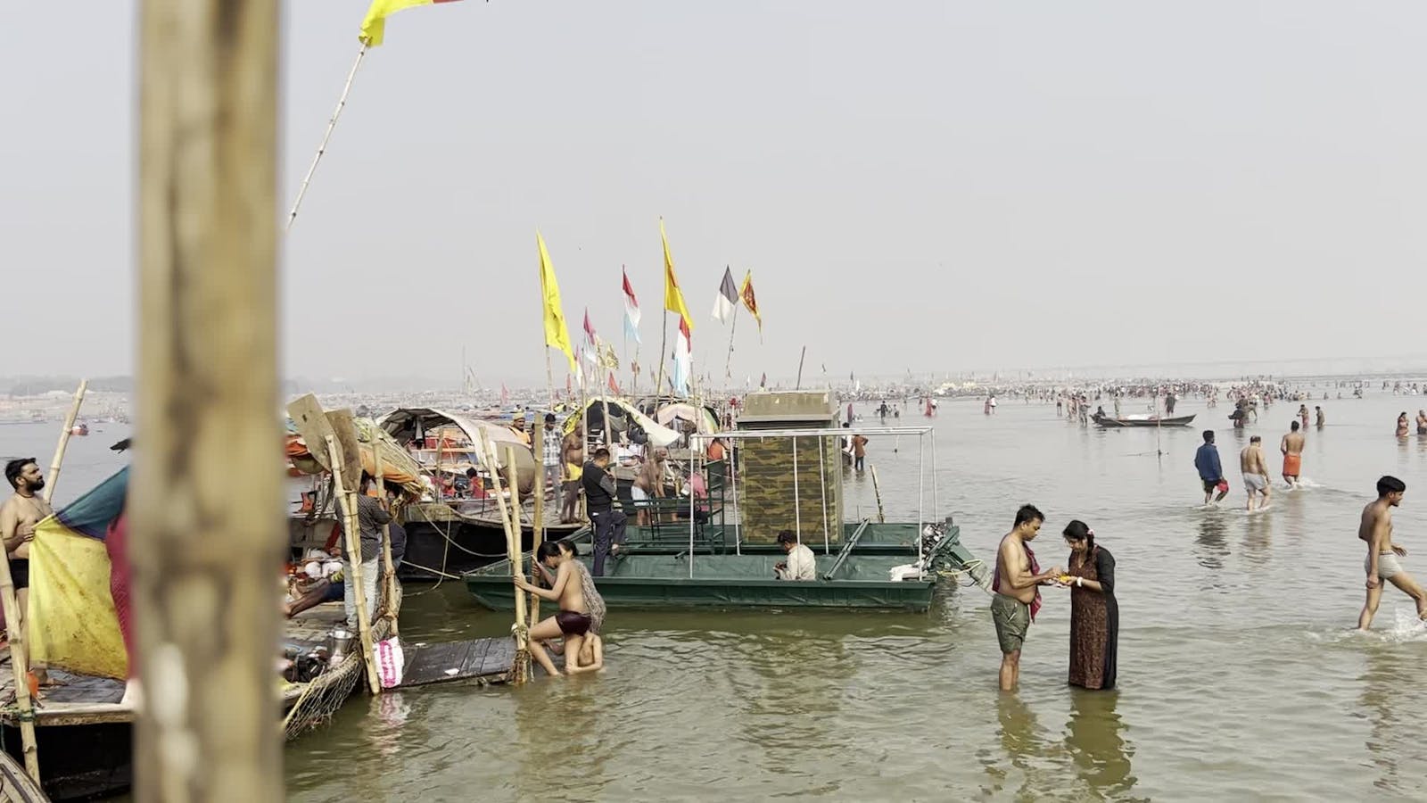 Indian Bathing Videos, Download The BEST Free 4k Stock Video Footage ...