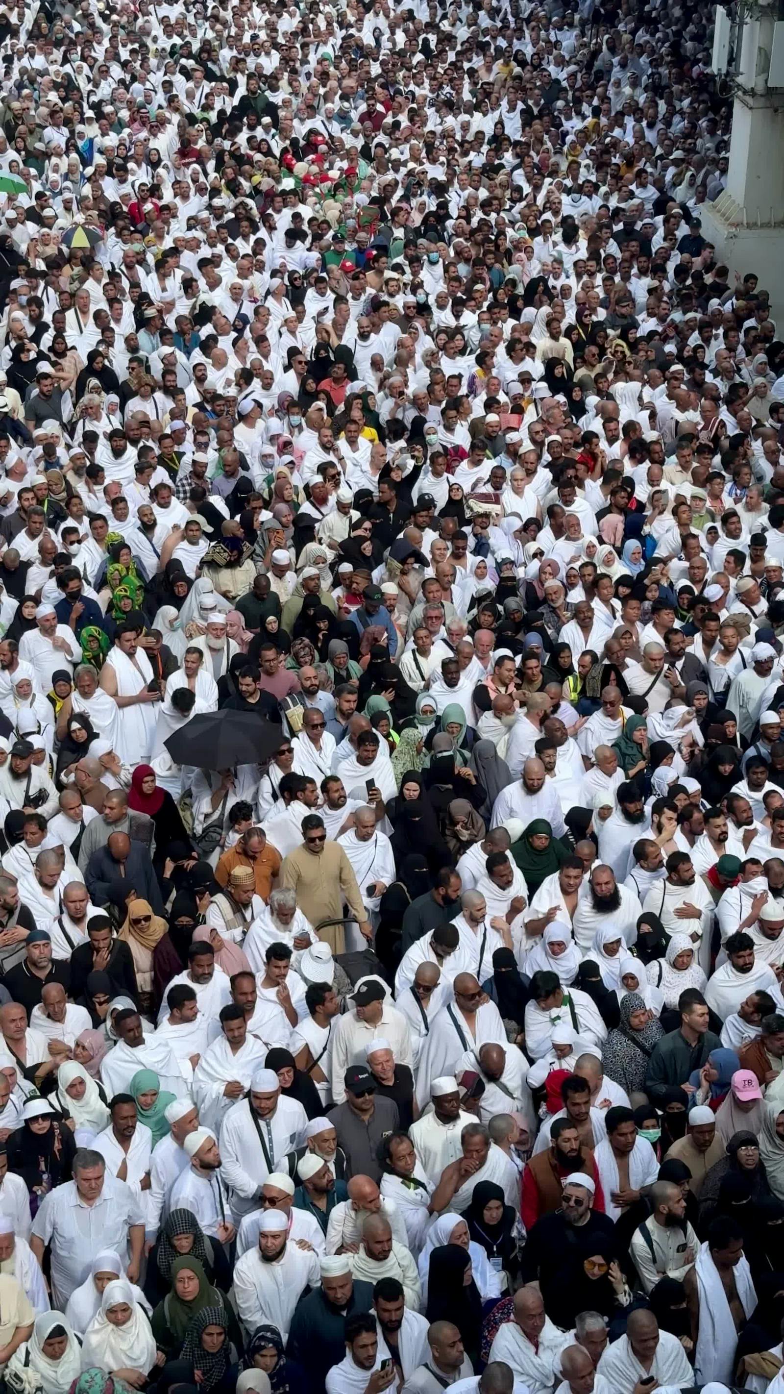 Hajj Videos, Download The BEST Free 4k Stock Video Footage & Hajj HD ...