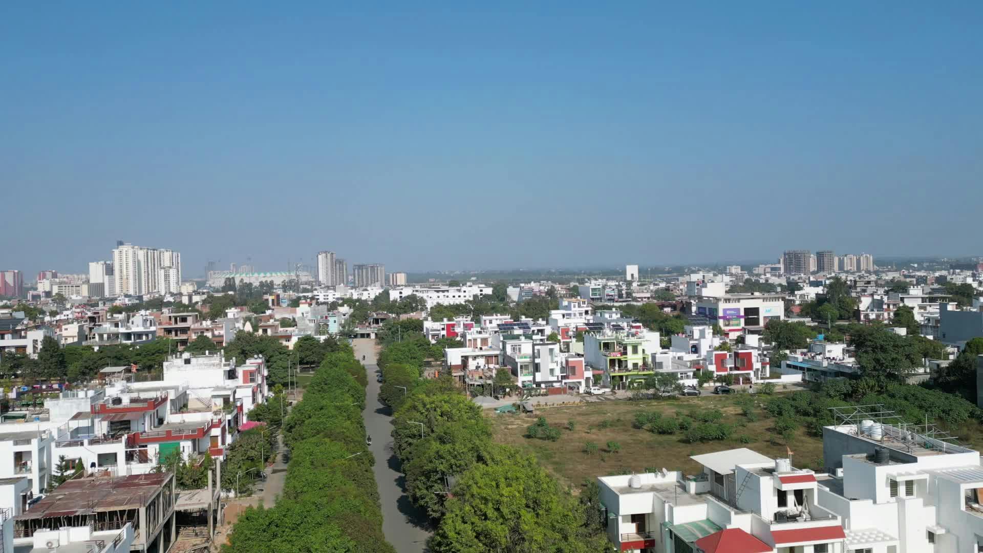Vista Aérea Panorámica Del Paisaje Urbano Indio Moderno · Vídeo de ...