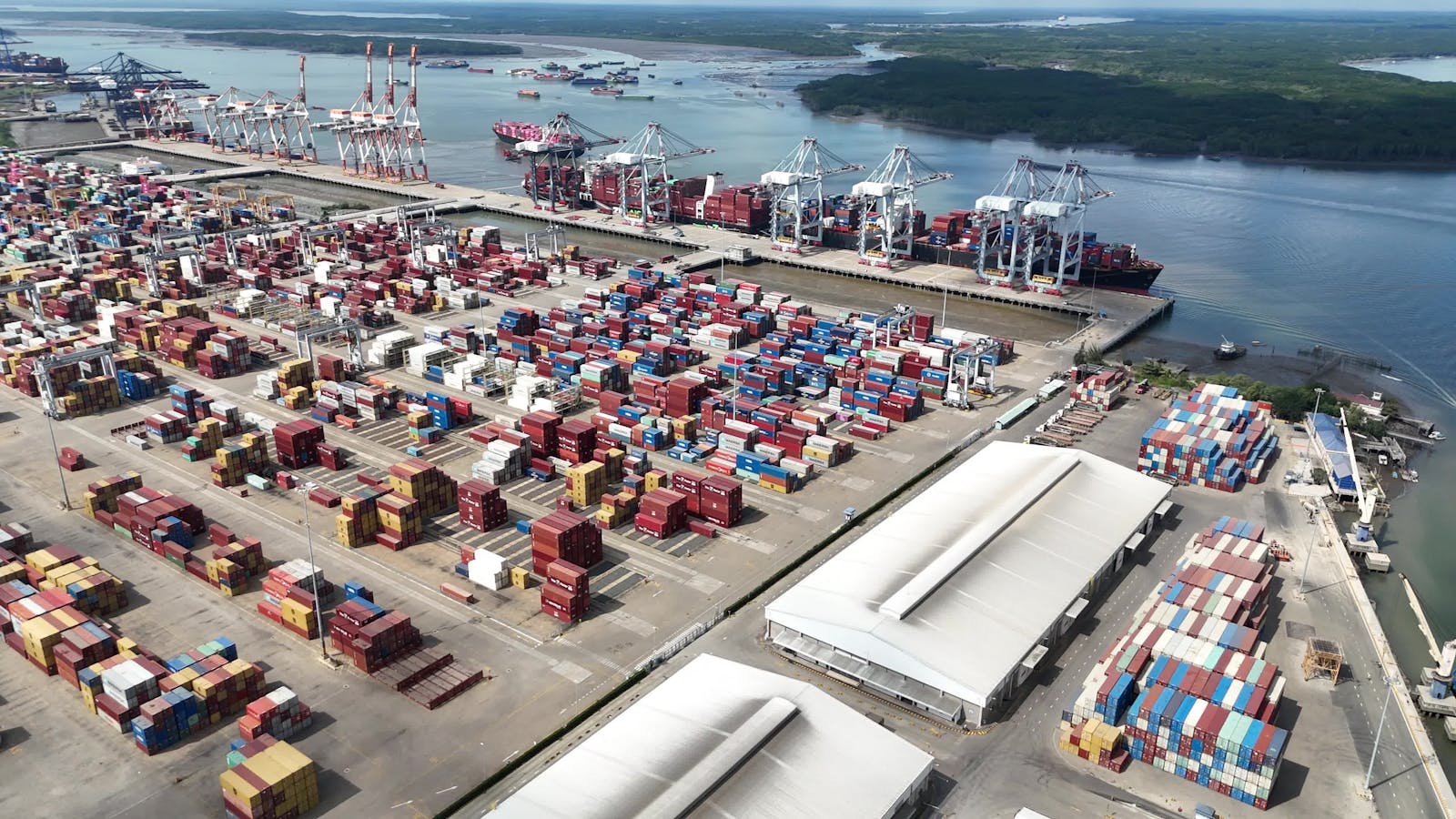 Sea Port Videos, Download The BEST Free 4k Stock Video Footage & Sea ...