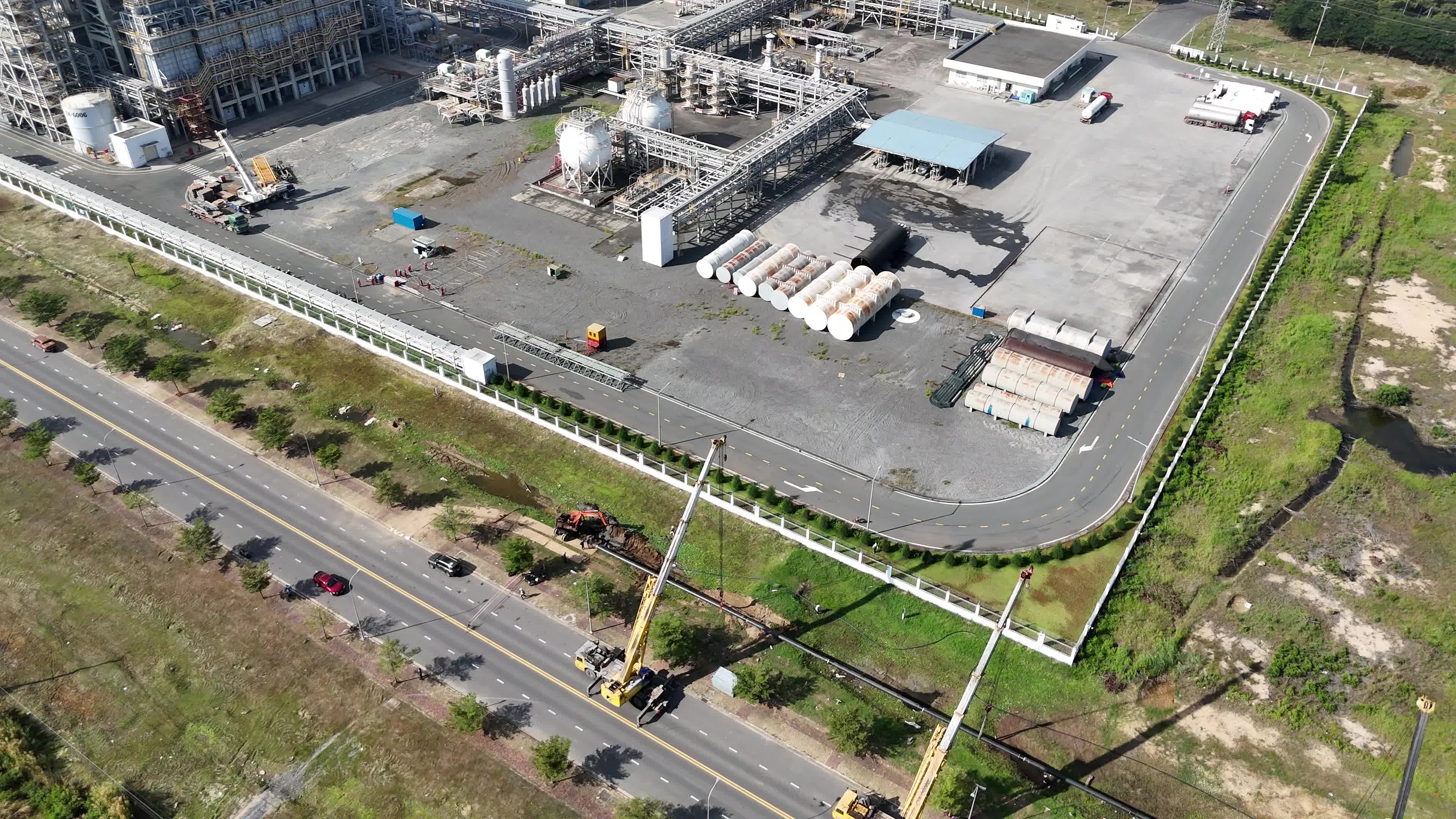 Aerial View of Industrial Complex in Operation Free Stock Video Footage ...