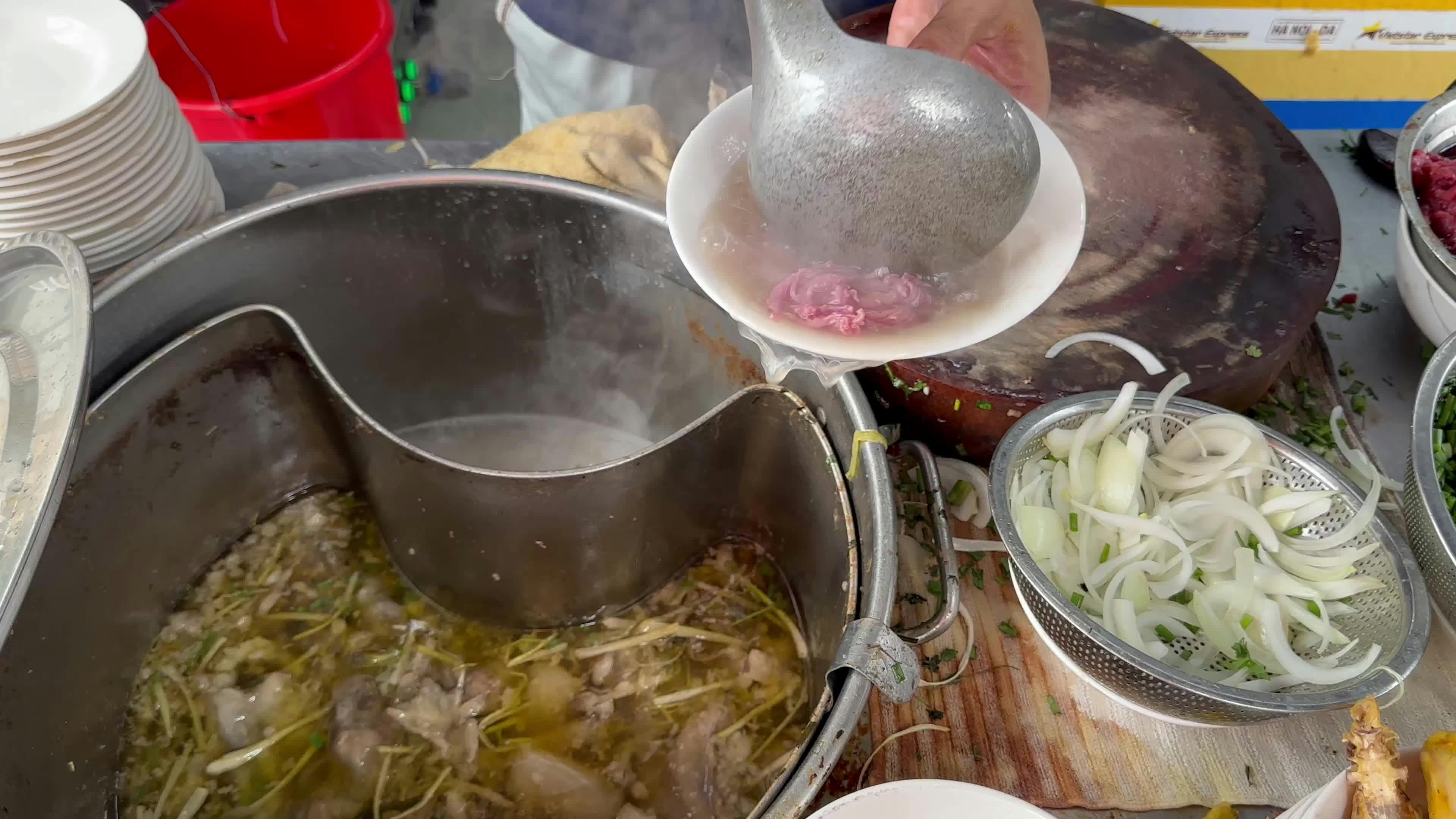 Ladle Hintergrundbilder Videos, Download The BEST Free 4k Stock Video ...