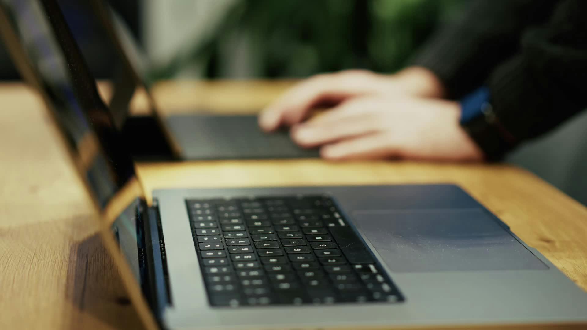 30.000+ melhores vídeos de F4&gs_lcrp&form=annta1&pc=u531 · Download ...