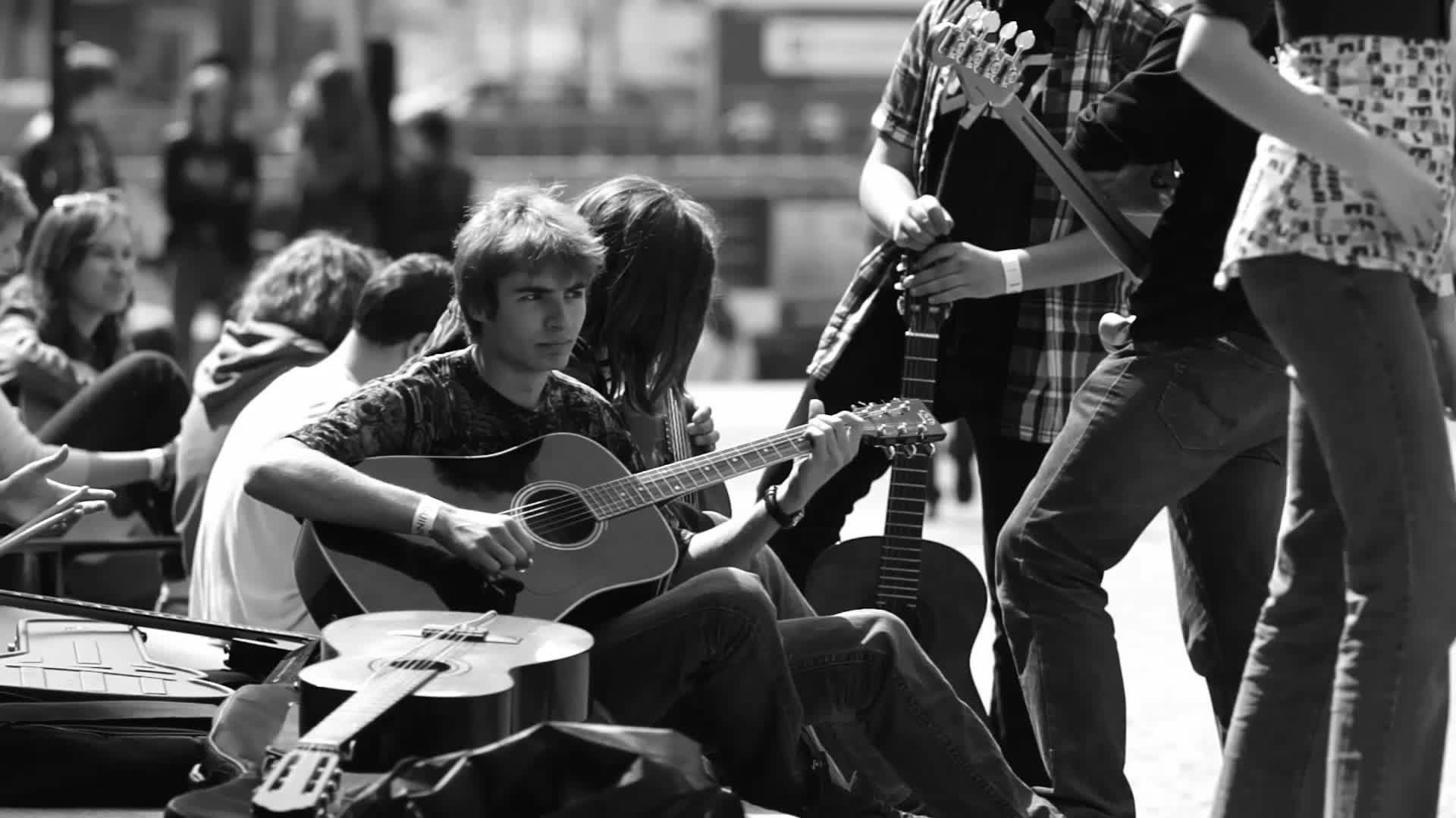 Welcome Singers Videos, Download The BEST Free 4k Stock Video Footage ...