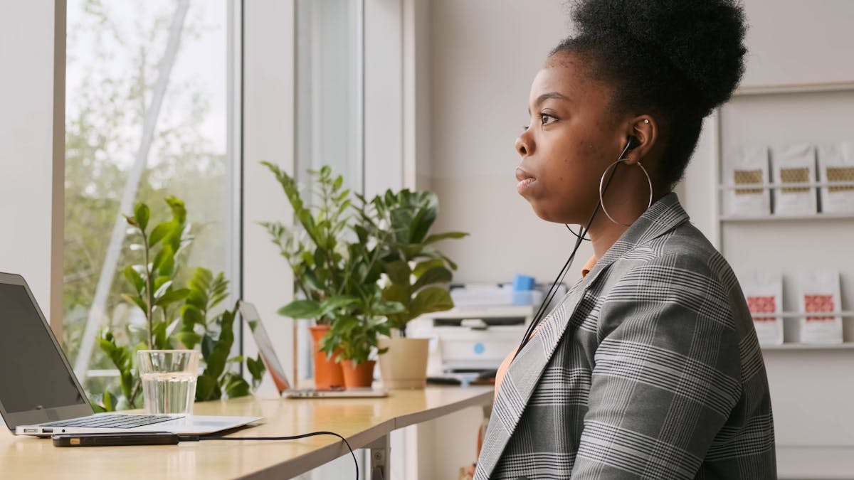 Thinking Videos, Download The BEST Free 4k Stock Video Footage ...