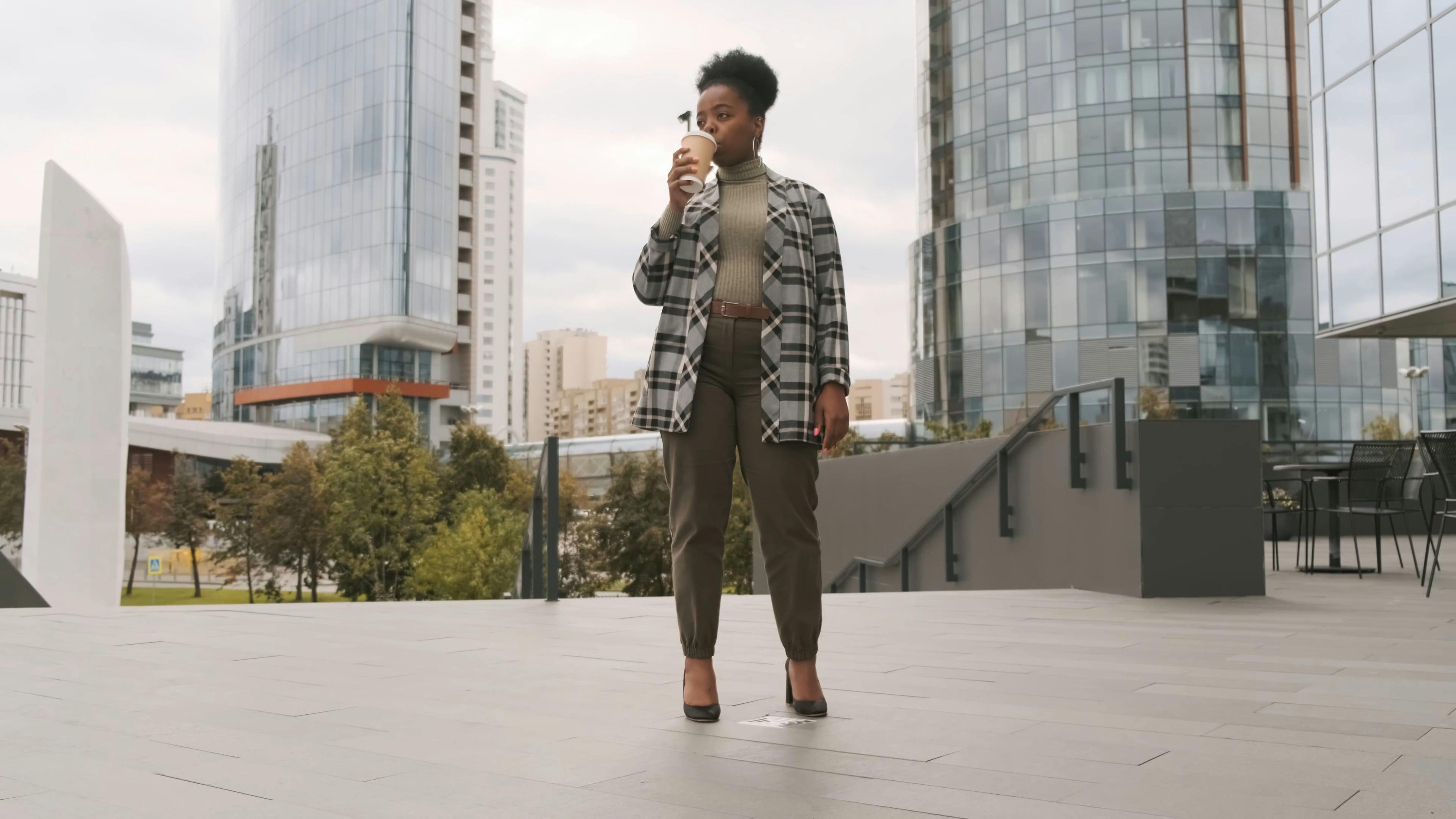 Single Buildings Videos, Download The BEST Free 4k Stock Video Footage ...