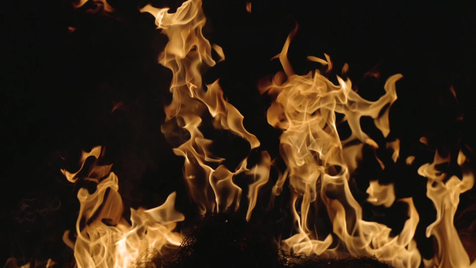Fire Burning Videos, Download The BEST Free 4k Stock Video Footage ...