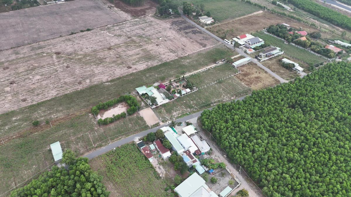 Land Chut Videos, Download The BEST Free 4k Stock Video Footage & Land ...