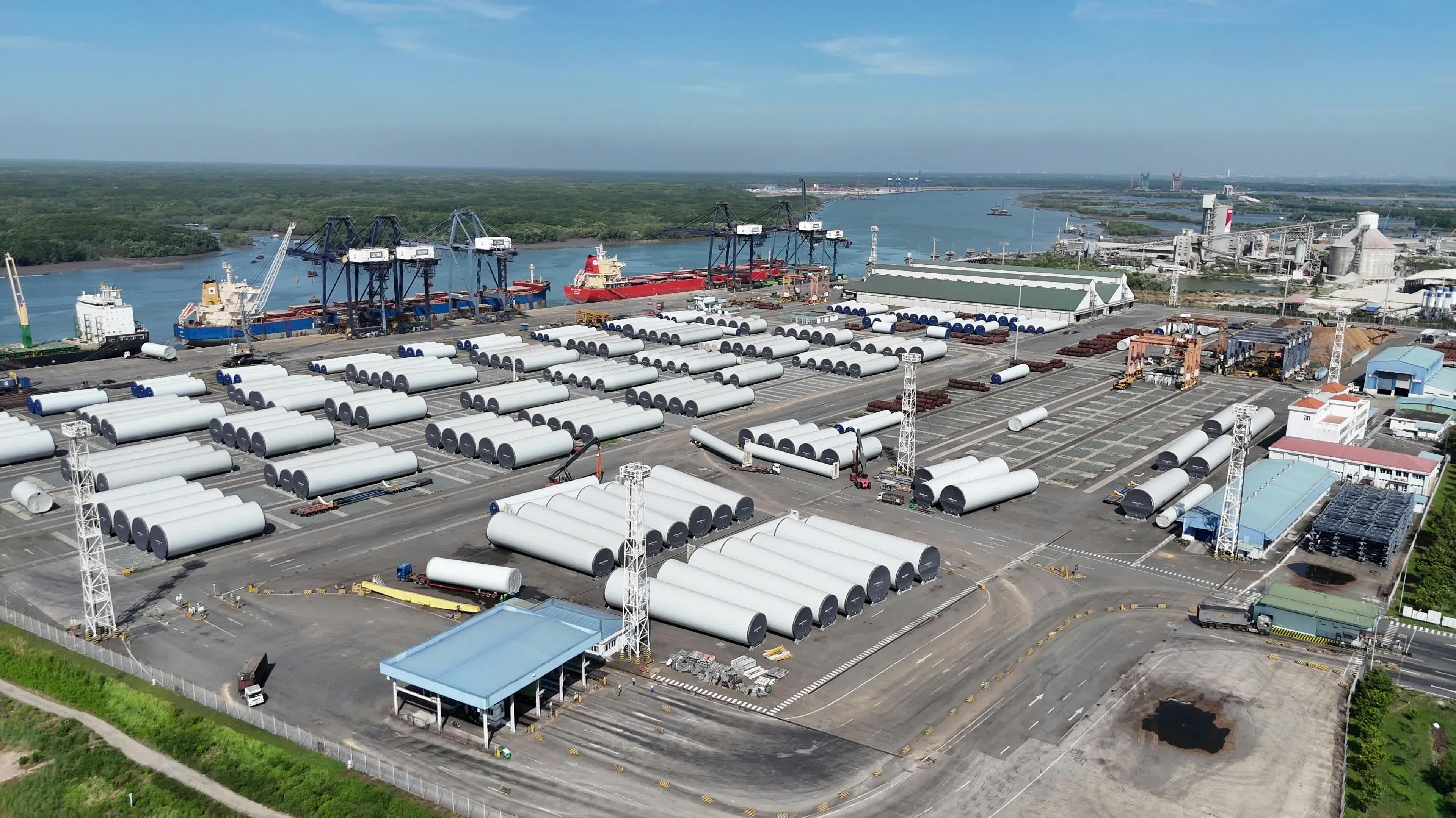 Avg Warehouse Videos, Download The BEST Free 4k Stock Video Footage ...