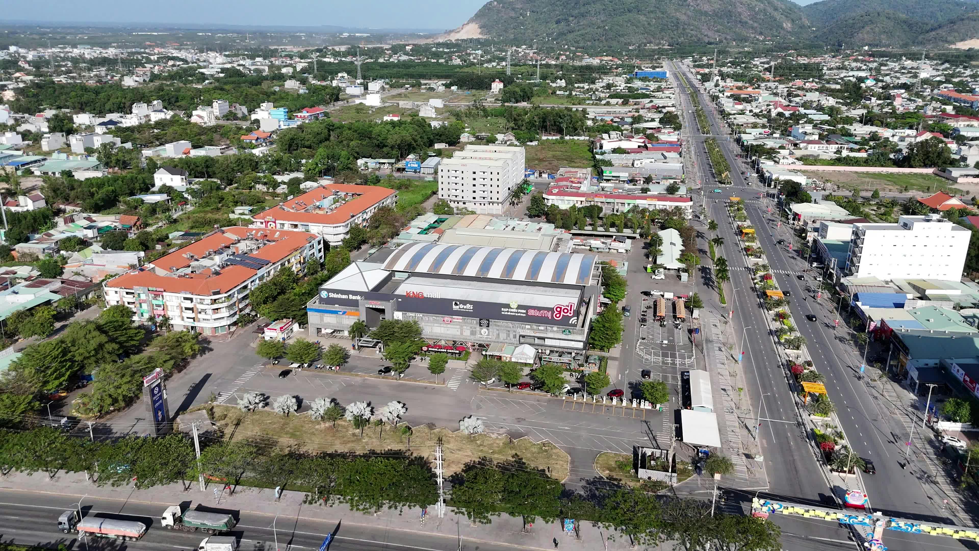 Convenience Cheque Videos, Download The BEST Free 4k Stock Video ...