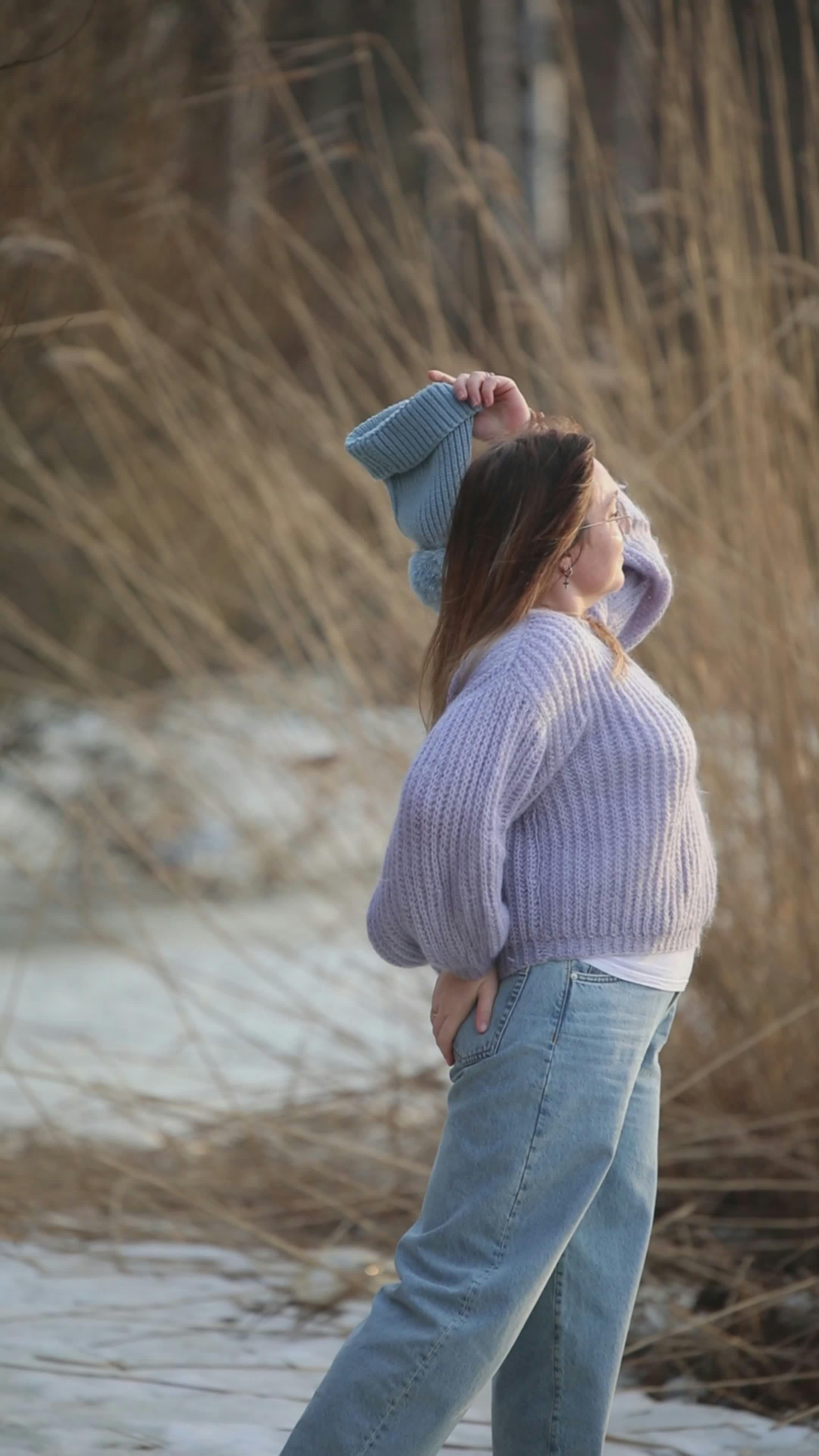 Pakaian Pose Videos, Download The BEST Free 4k Stock Video Footage ...