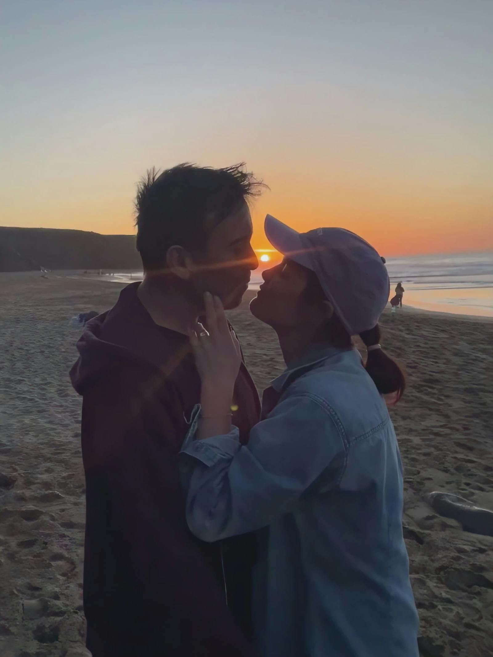 Navel Kiss Videos, Download The BEST Free 4k Stock Video Footage ...