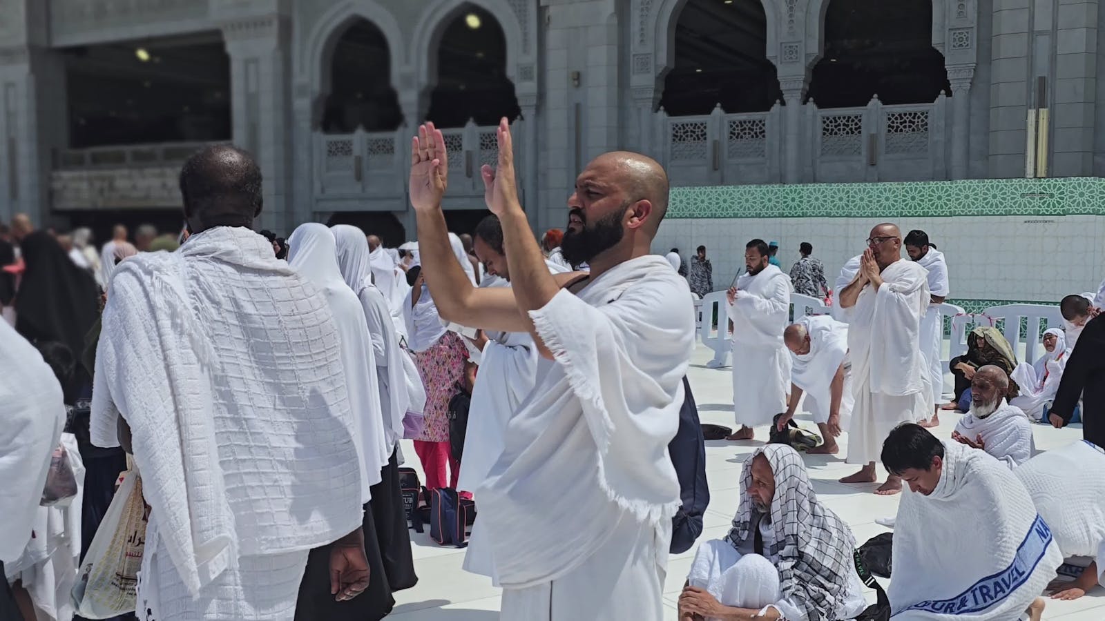 Hajj Videos, Download The BEST Free 4k Stock Video Footage & Hajj HD ...