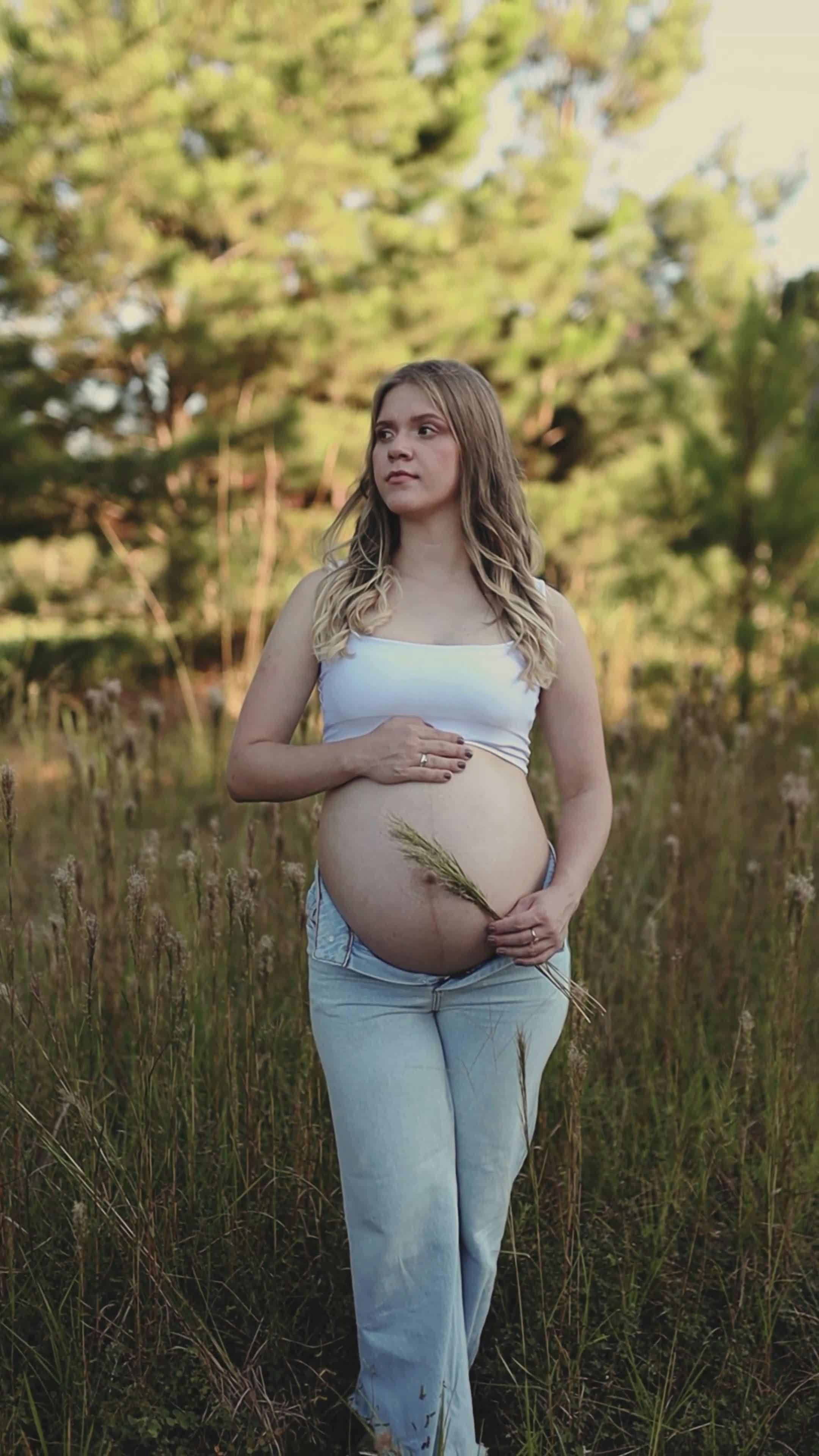 Mom+And+Son+Sharing+Bed Videos, Download The BEST Free 4k Stock Video Footage & Mom+And+Son ...