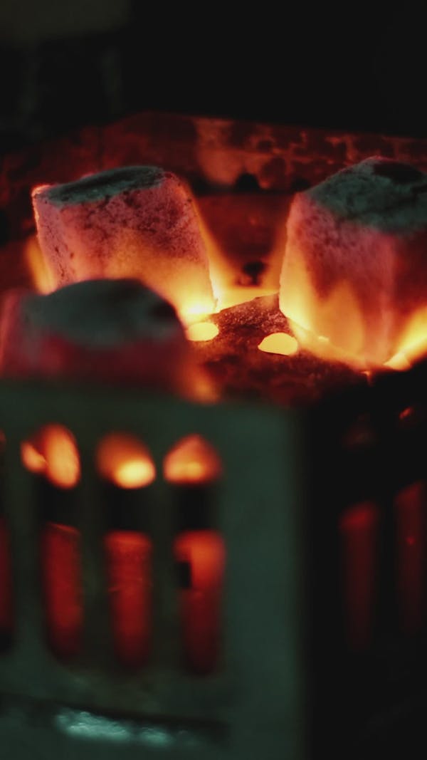 Fire Burning Videos, Download The BEST Free 4k Stock Video Footage ...