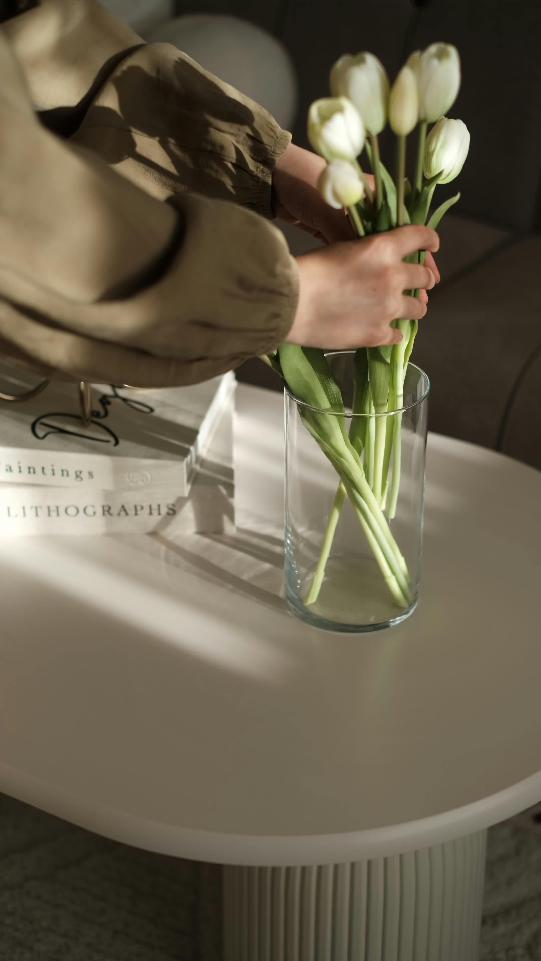 Virgin+Teen+Girl+Sees+And+Touches+First+Erection Videos, Download The ...