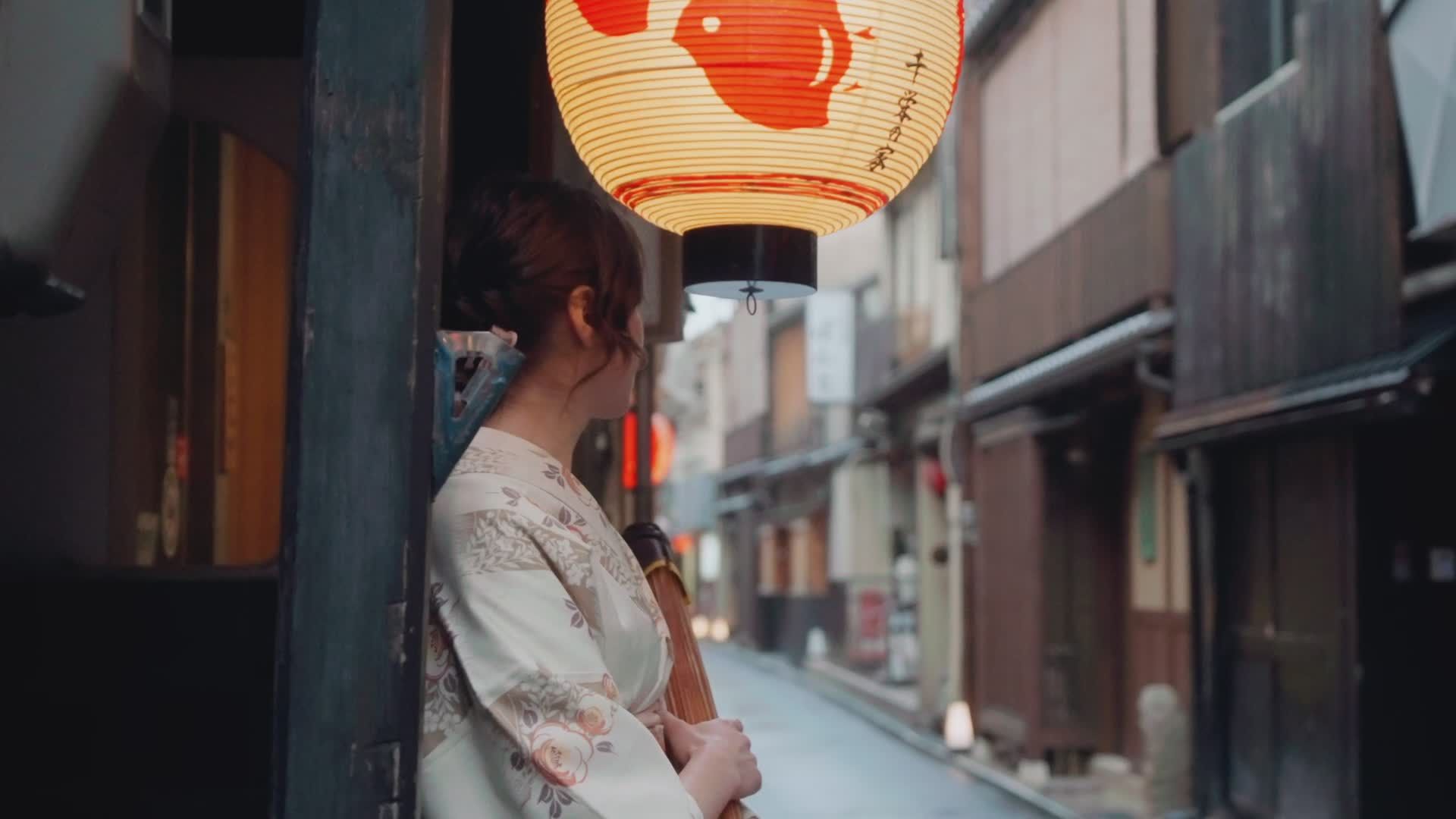 Japanese Kiss Videos, Download The BEST Free 4k Stock Video Footage ...