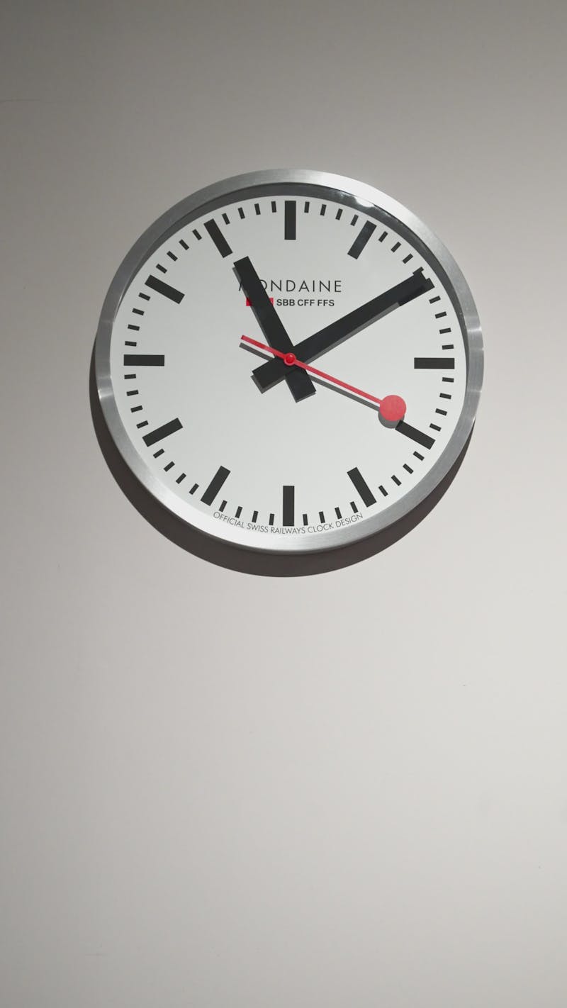 Clock Ticking Fast Videos, Download The BEST Free 4k Stock Video ...