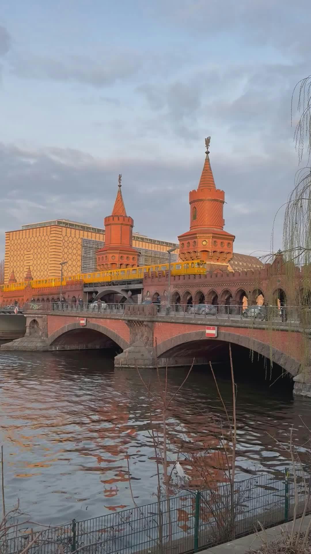 Oberbaum Bridge at Sunset in Berlin Free Stock Video Footage, Royalty ...