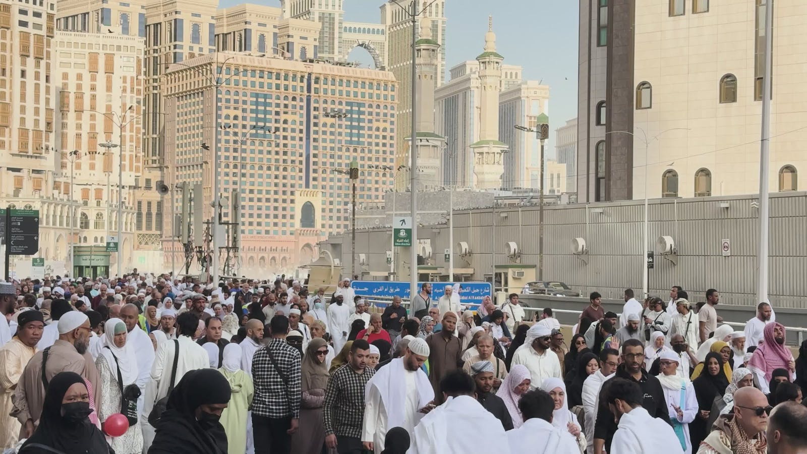 Hajj Videos, Download The BEST Free 4k Stock Video Footage & Hajj HD ...