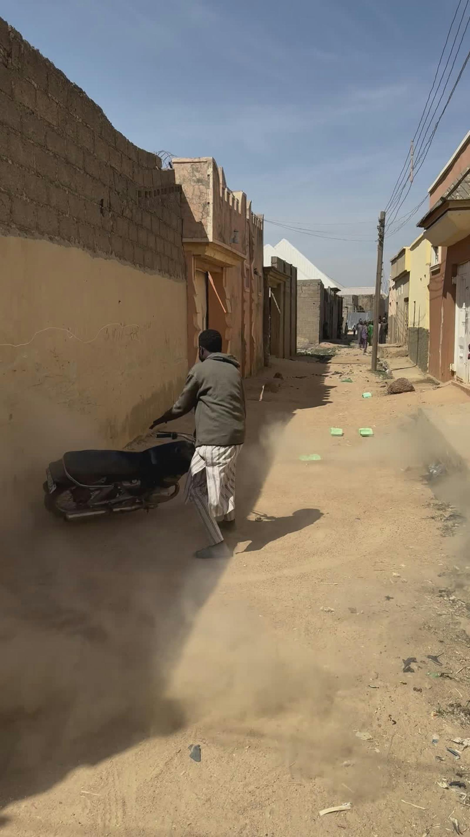 Dust Storm Videos, Download The BEST Free 4k Stock Video Footage & Dust ...