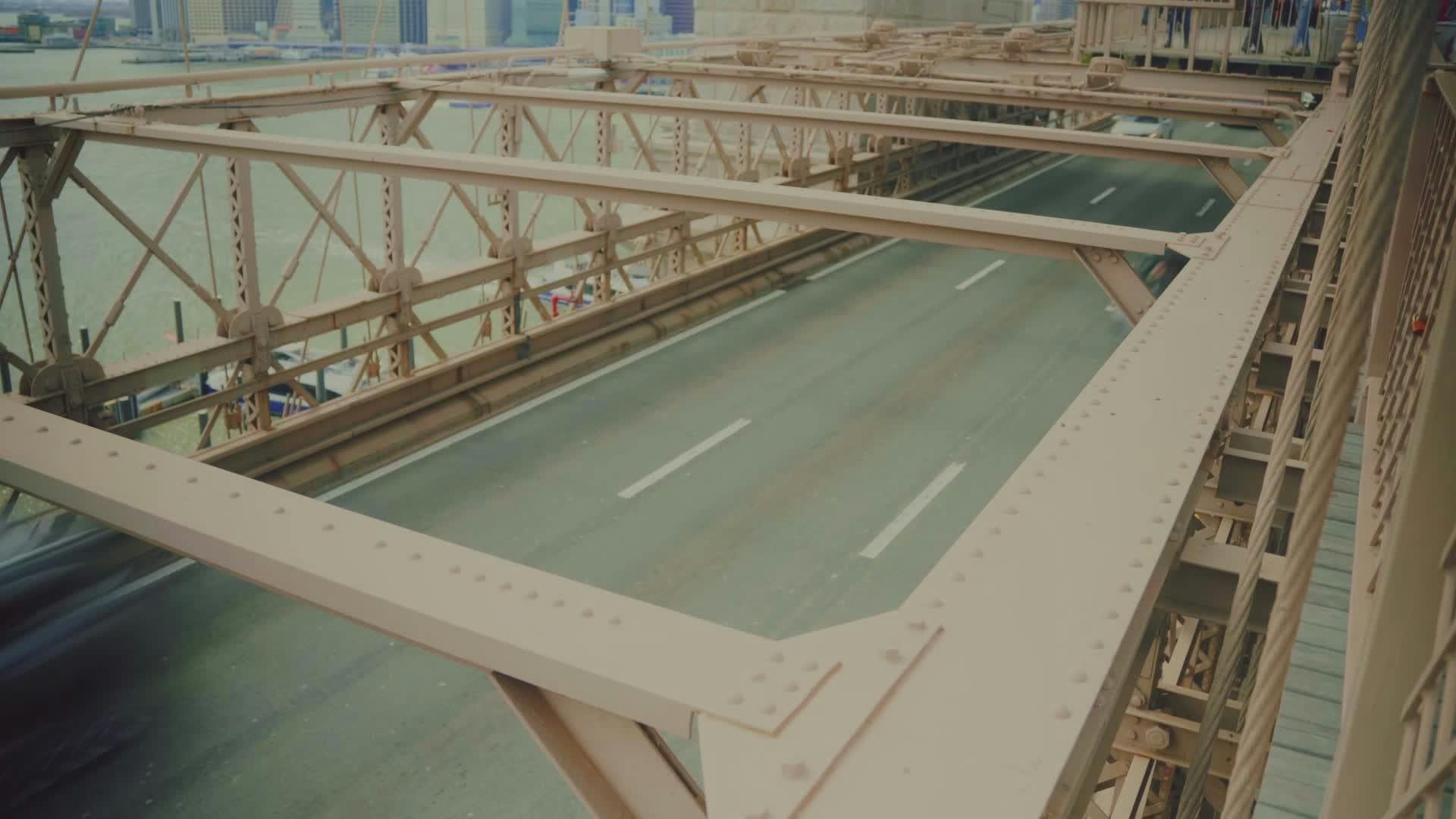 Time-lapse of Traffic on Iconic NYC Bridge Free Stock Video Footage ...